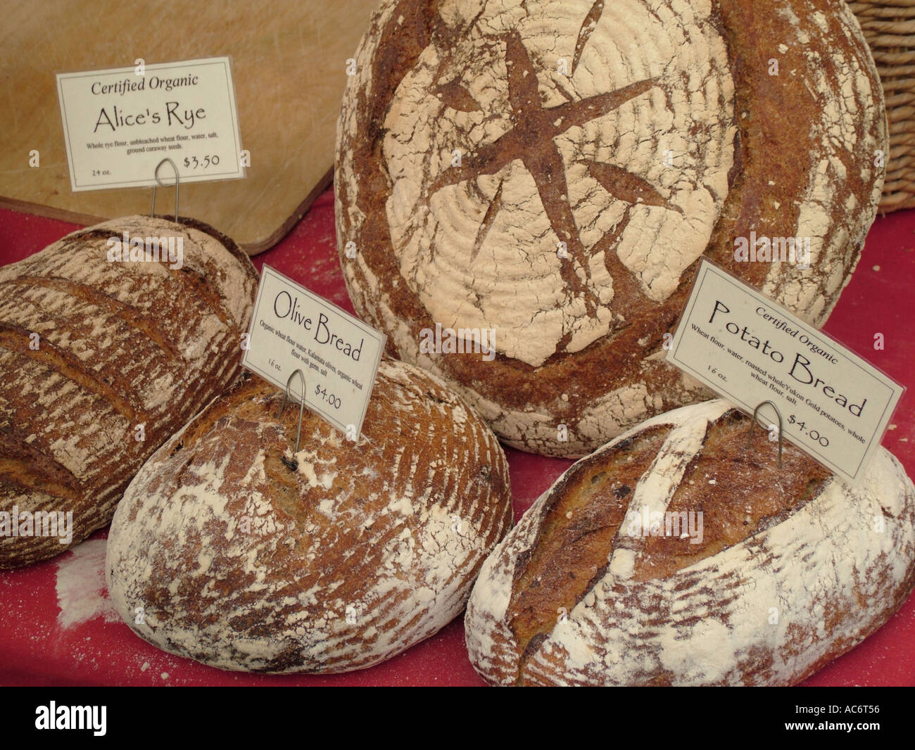 Bread loaf vermont hi-res stock photography and images - Alamy