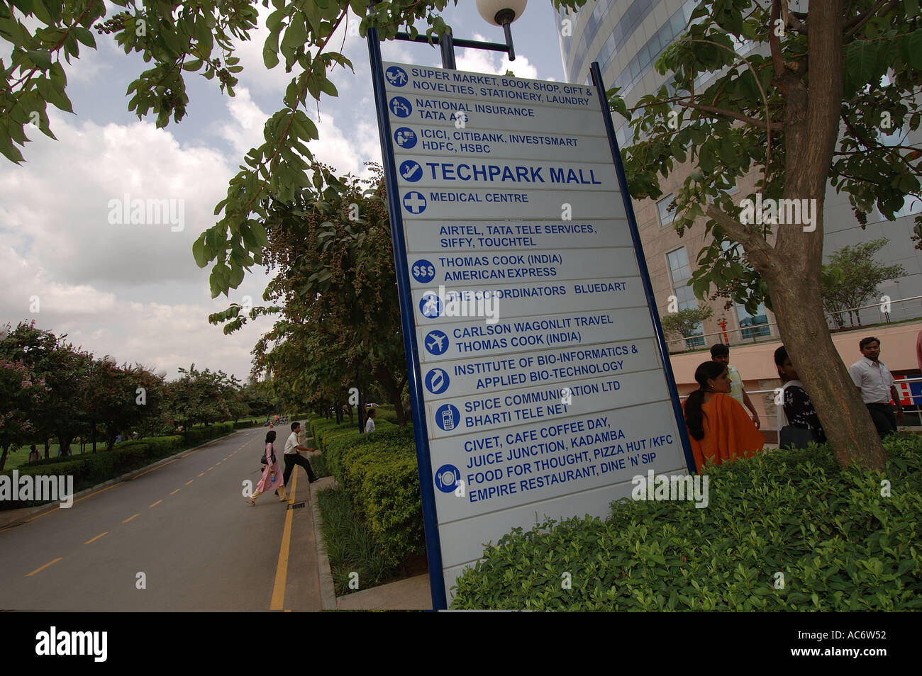 International tech park bangalore hi-res stock photography and images ...