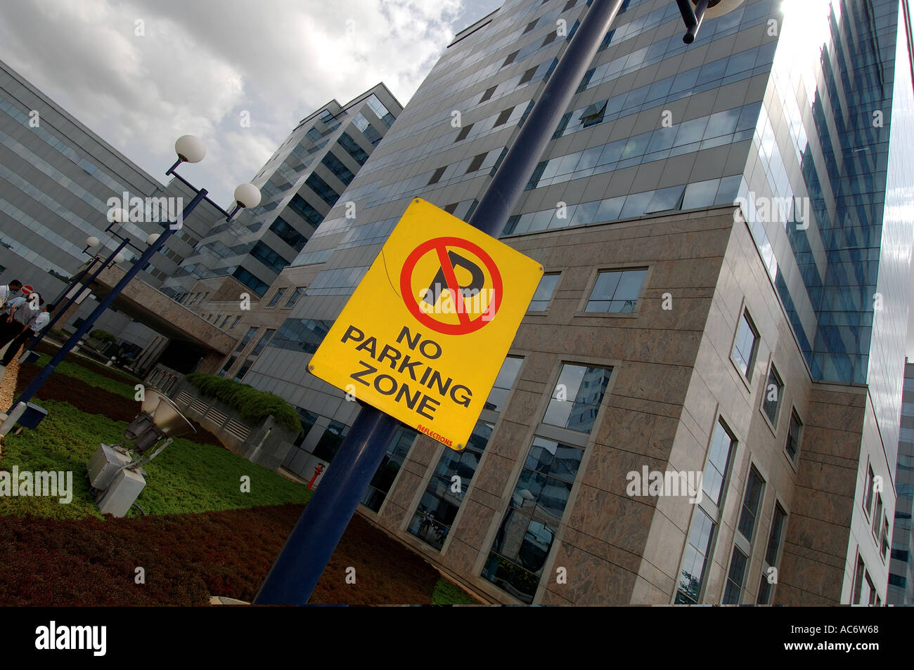 International tech park bangalore hi-res stock photography and images ...