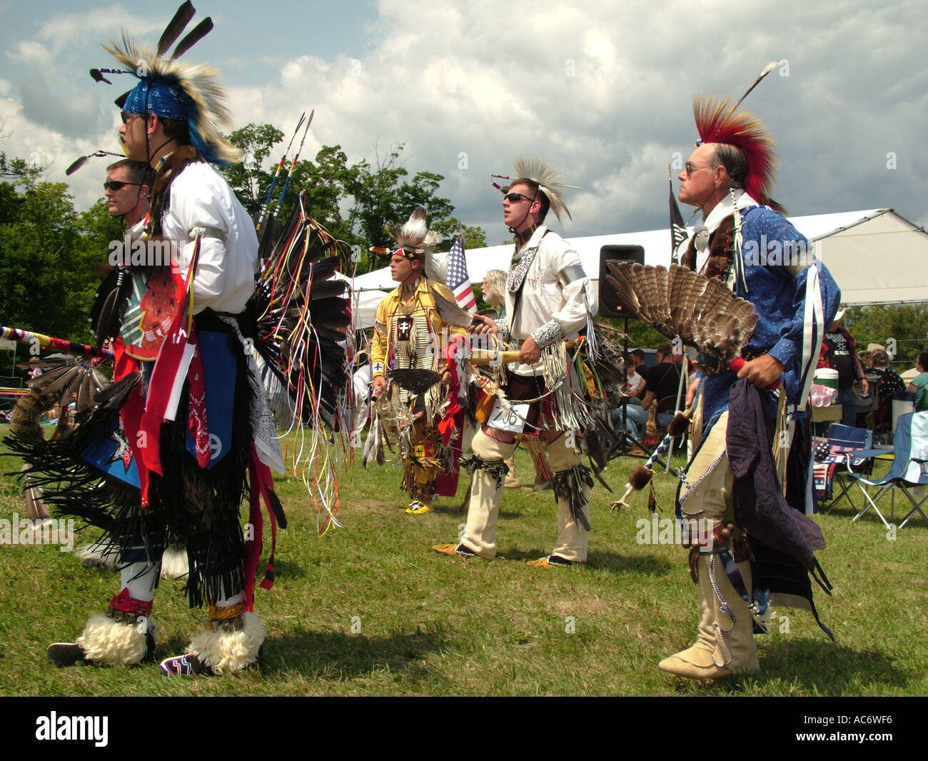 Northeast native american tribes hi-res stock photography and images ...