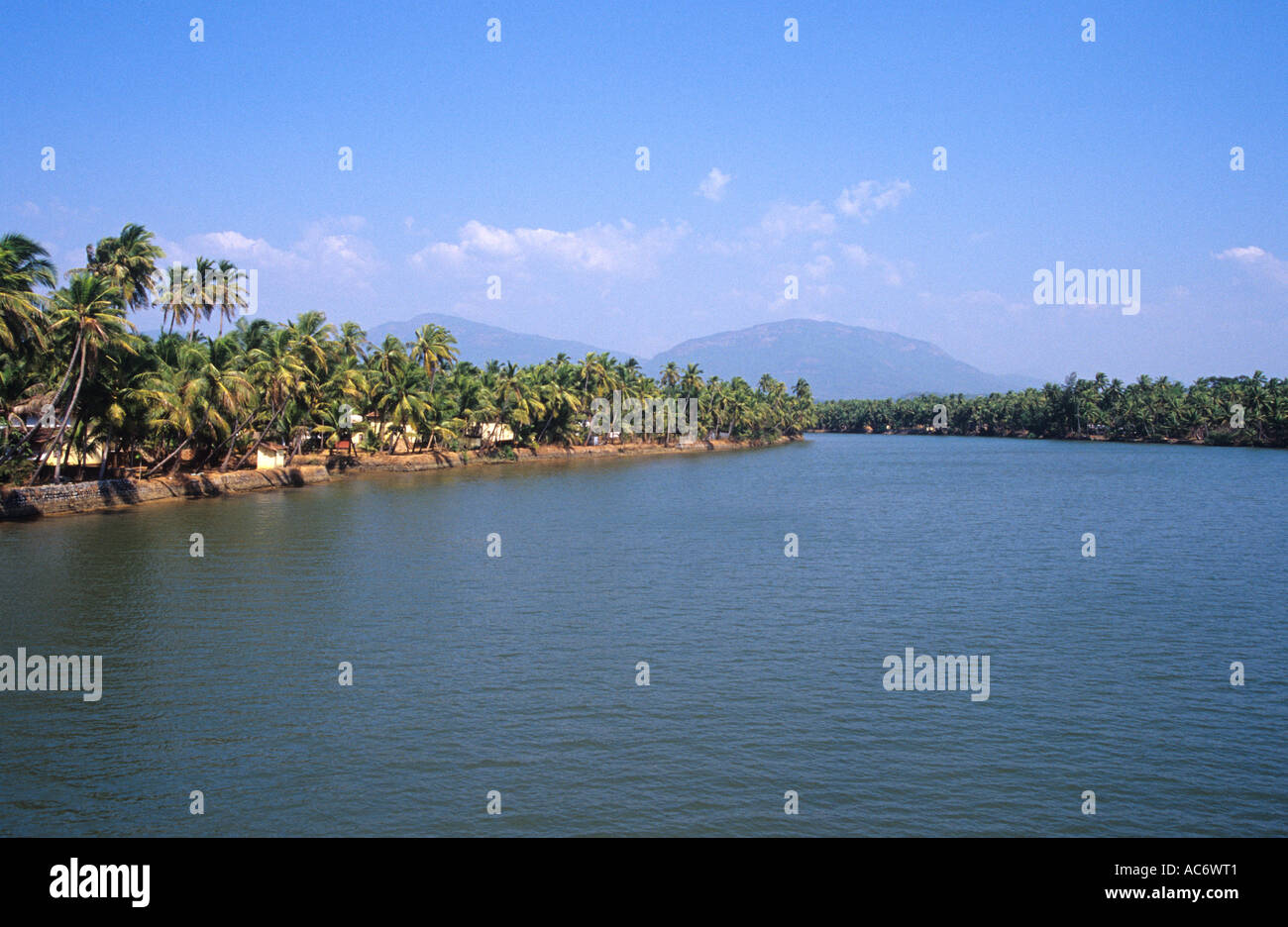 Lakes of karnataka hi-res stock photography and images - Alamy