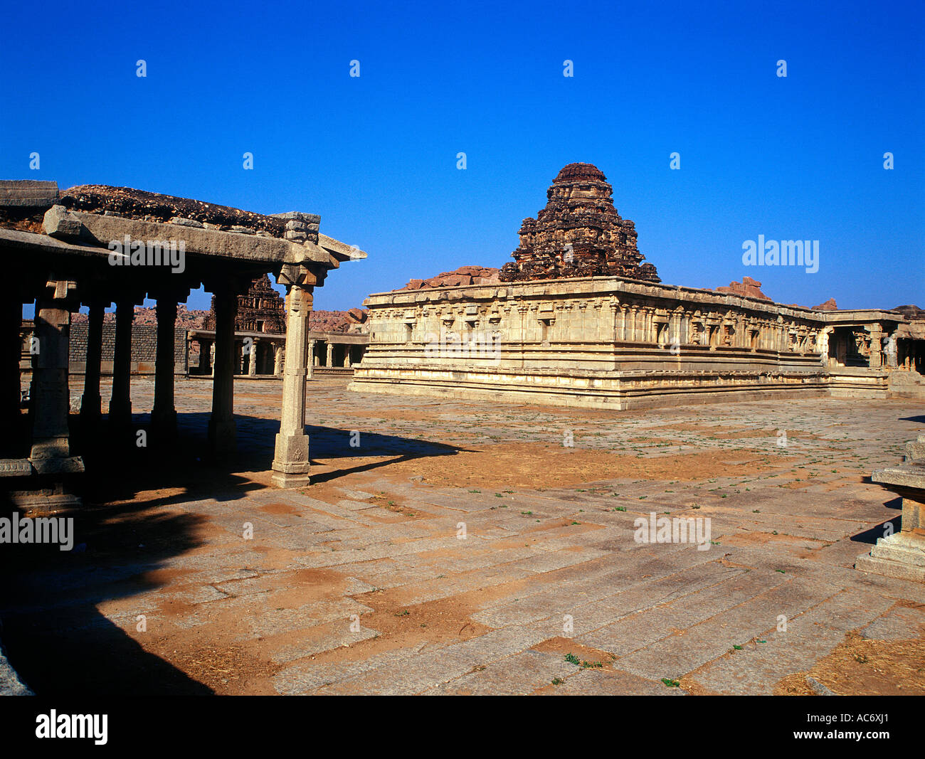 Vithala temple hi-res stock photography and images - Alamy