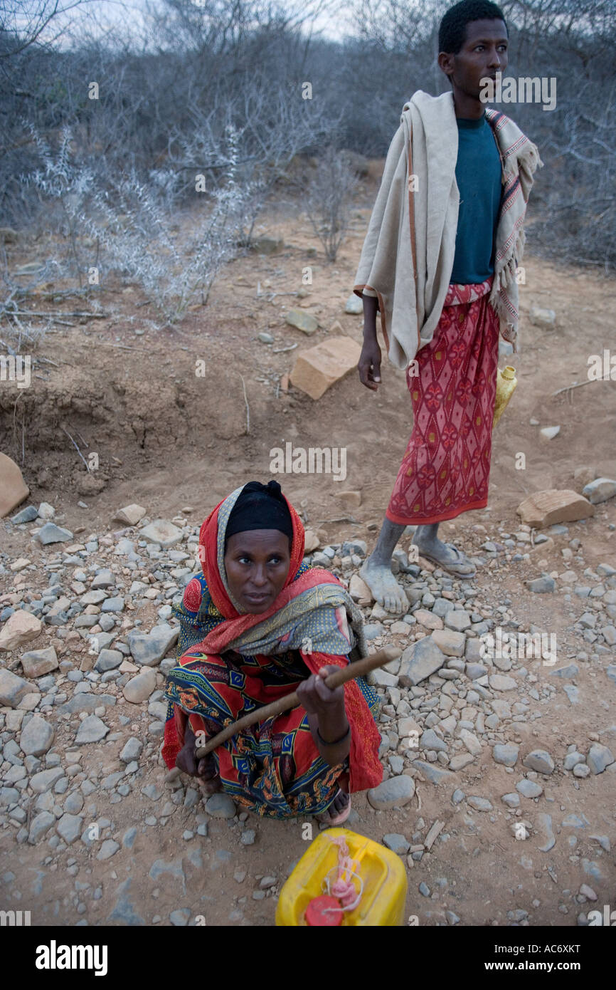 WESTERN SOMALIA 2nd March 2006 Nomads begging for water by the roadside ...