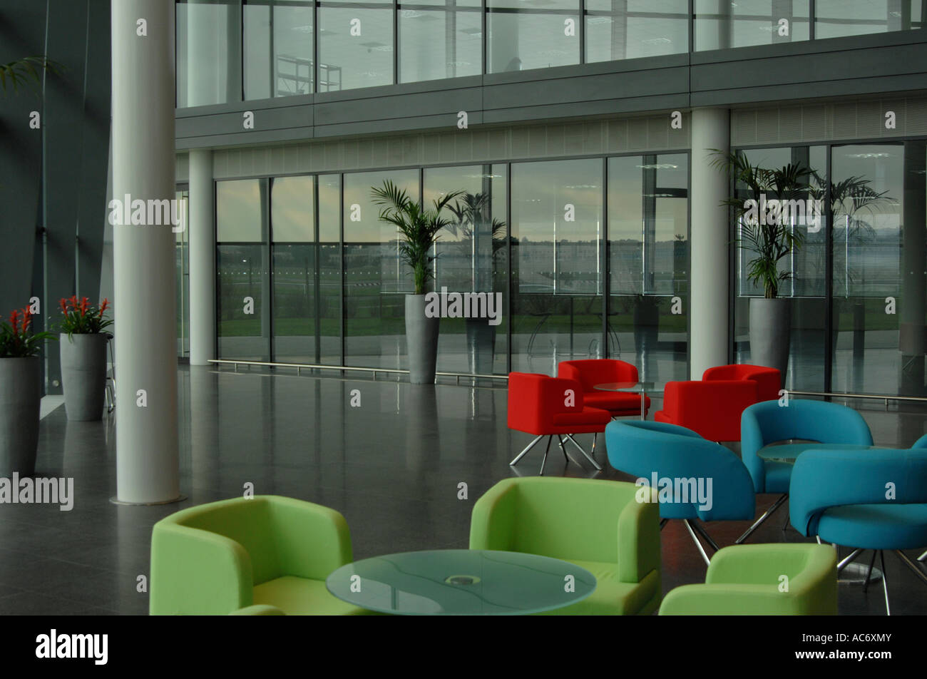 seating area in modern office building Stock Photo - Alamy