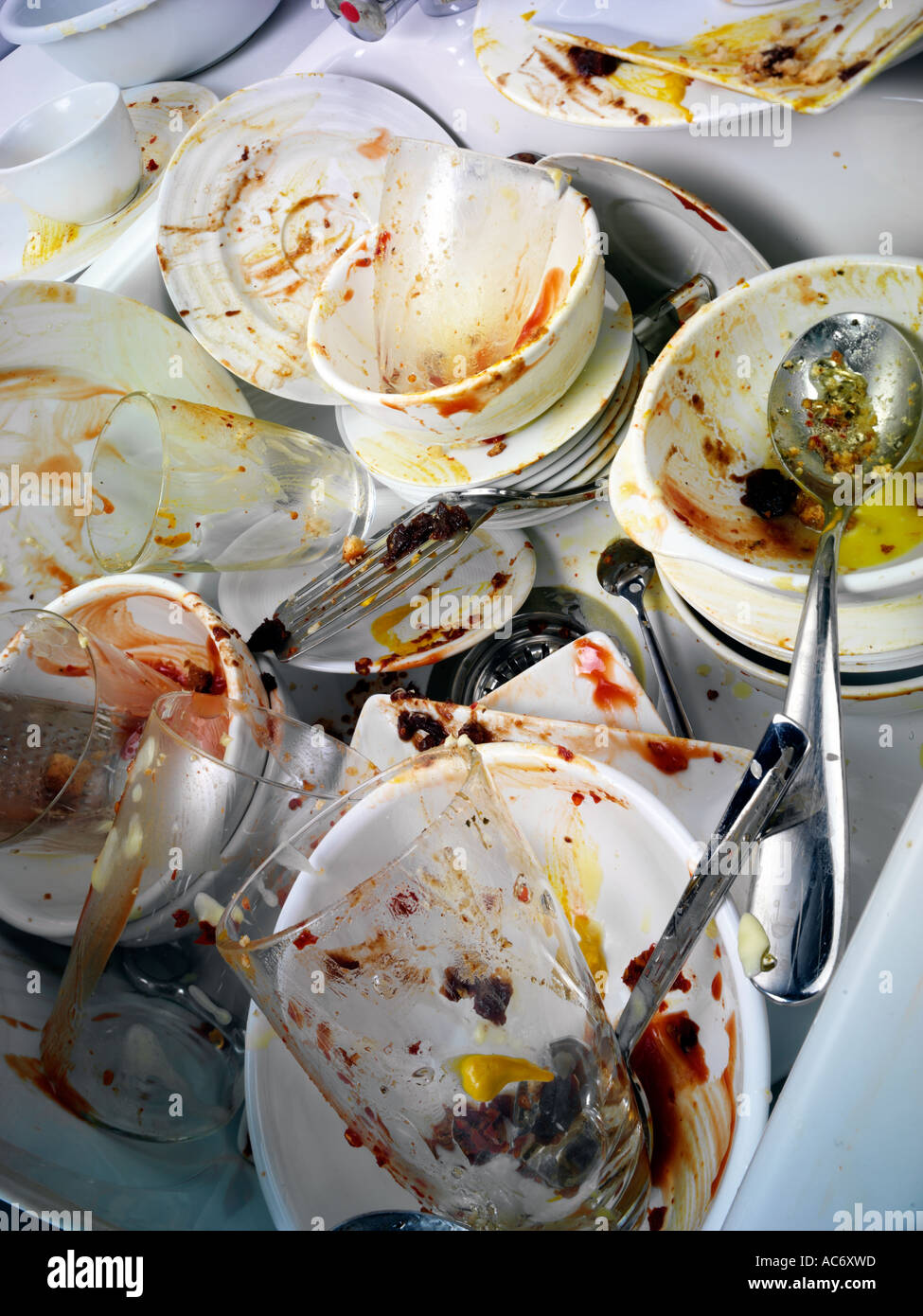 DIRTY DISHES IN SINK Stock Photo - Alamy