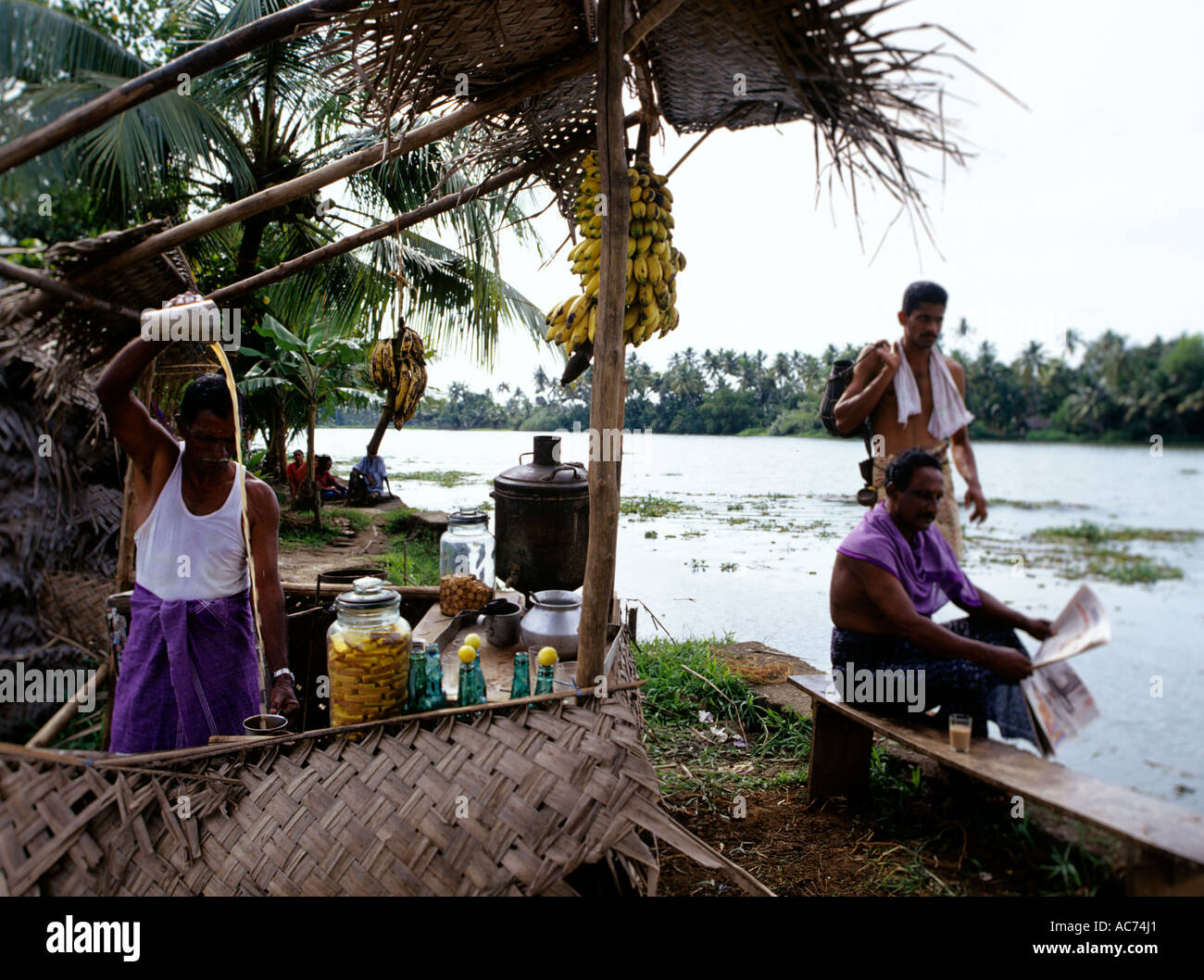 TEA SHOP ON THE WATERFRONT, KUTTANAD MORNING SCENE Stock Photo - Alamy