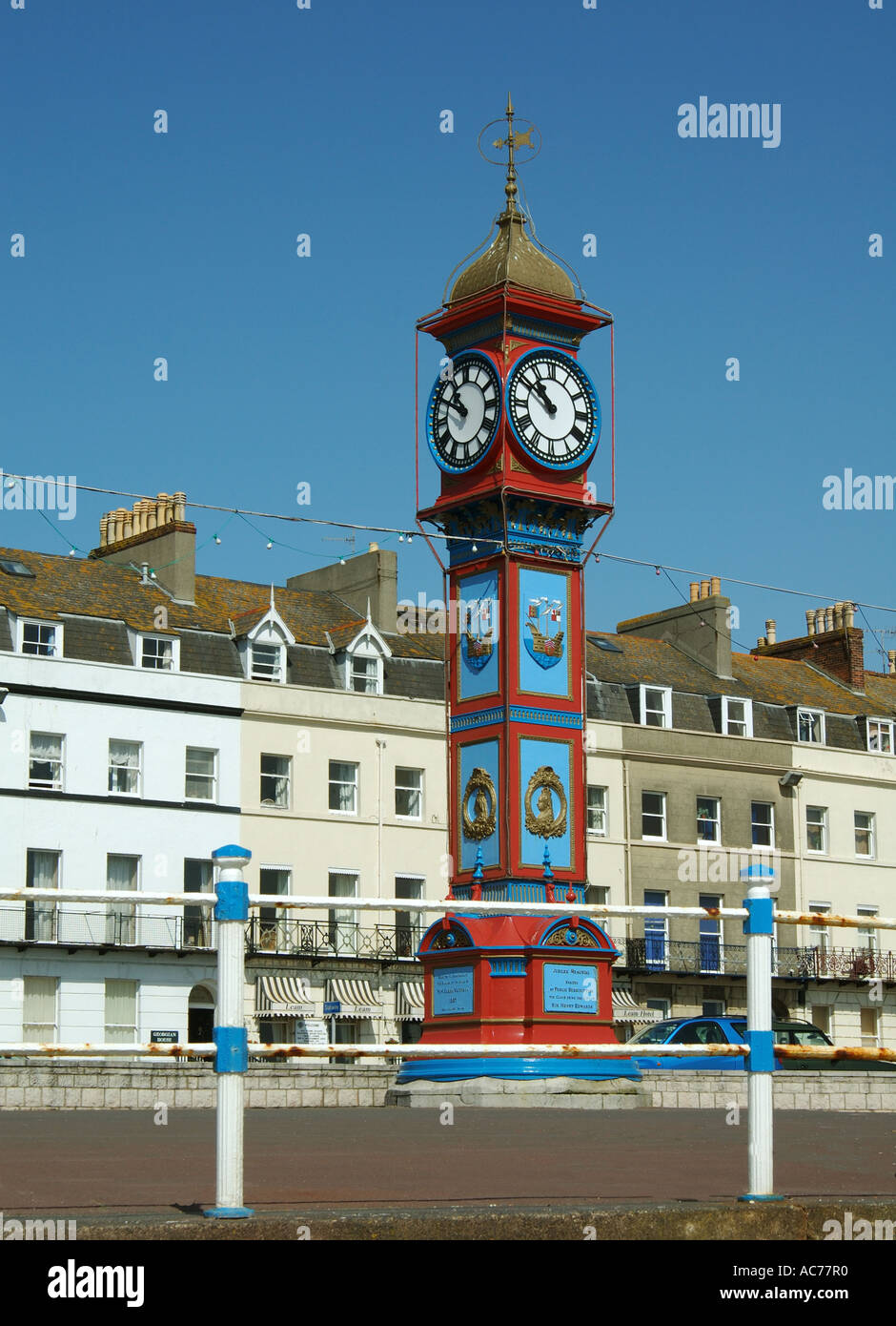 Weymouth seafront hi-res stock photography and images - Alamy
