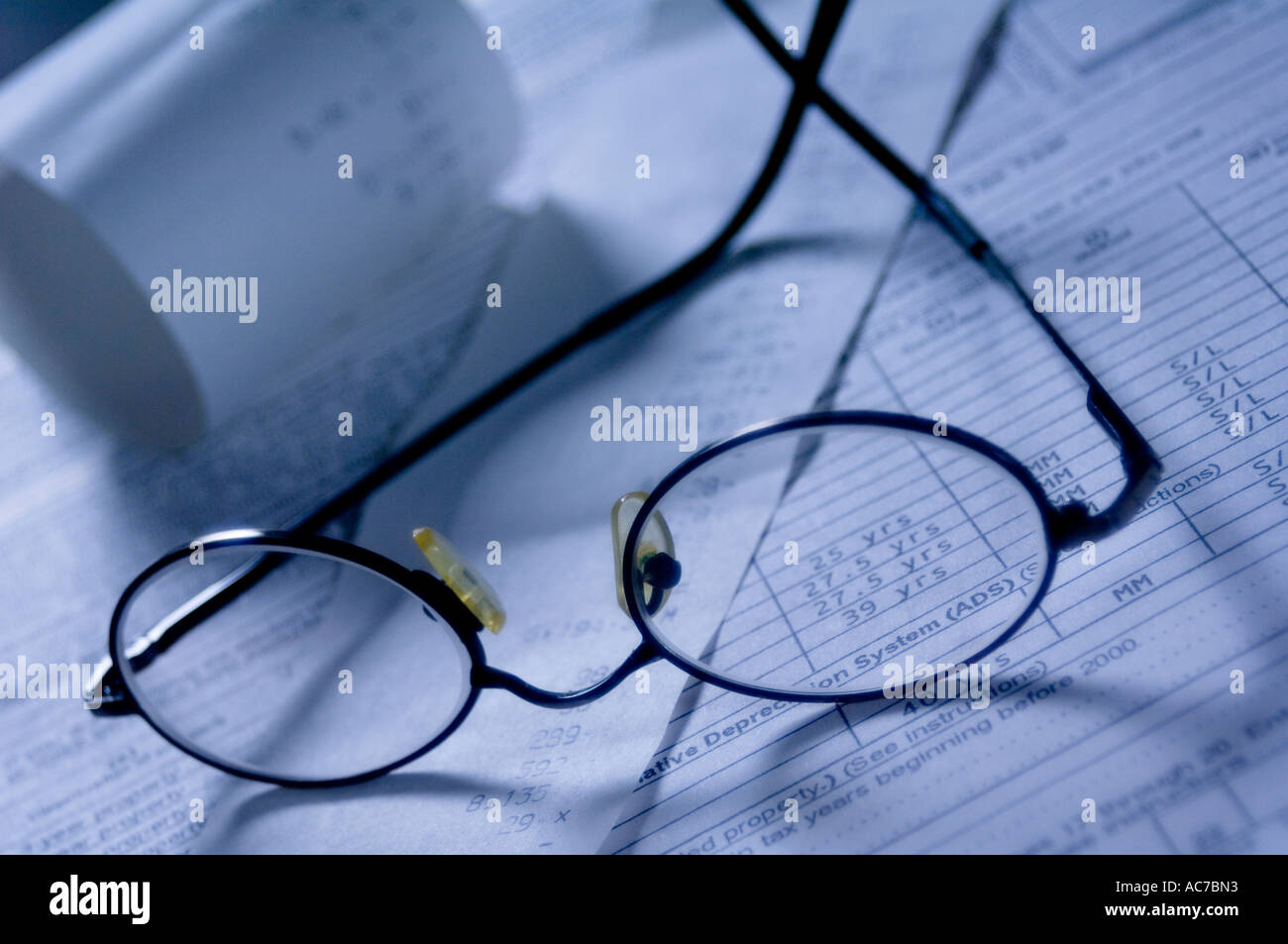 Calculation spectacles glasses eyeglasses hi-res stock photography and ...