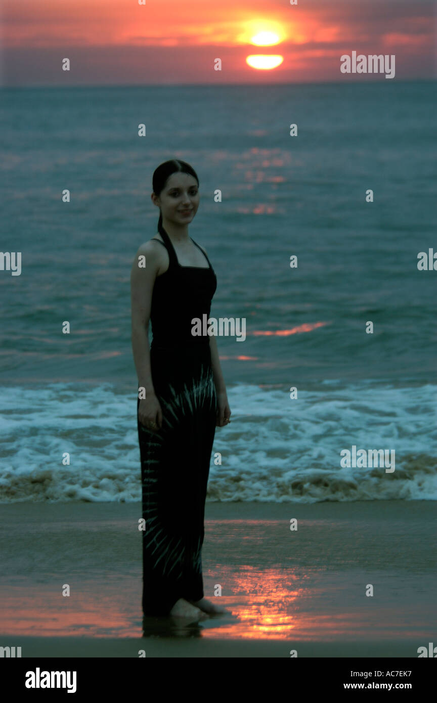 SUN SET IN CALANGUTE BEACH GOA Stock Photo - Alamy