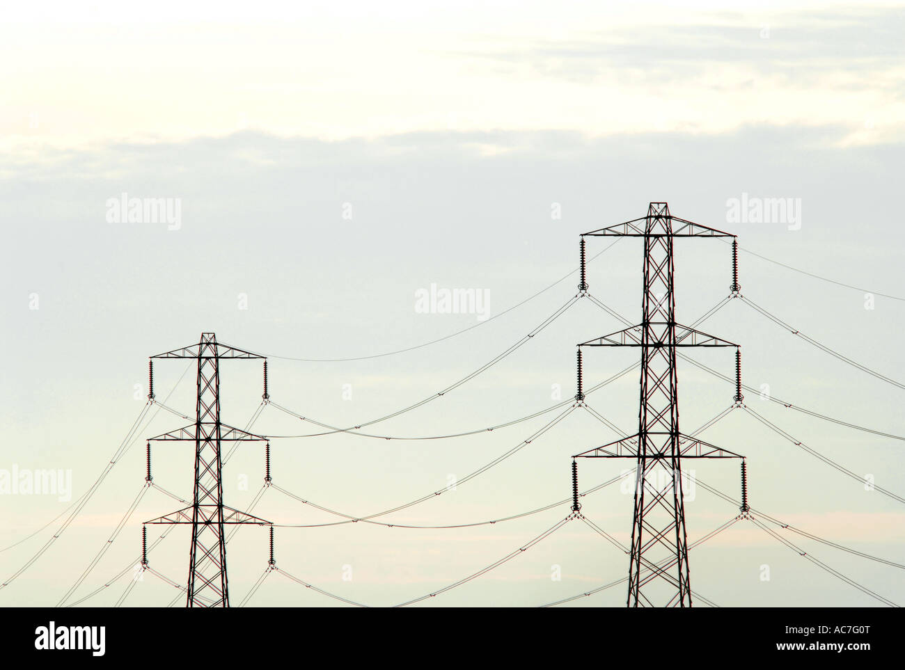 Electricity pylons fuel and energy industry hi-res stock photography ...