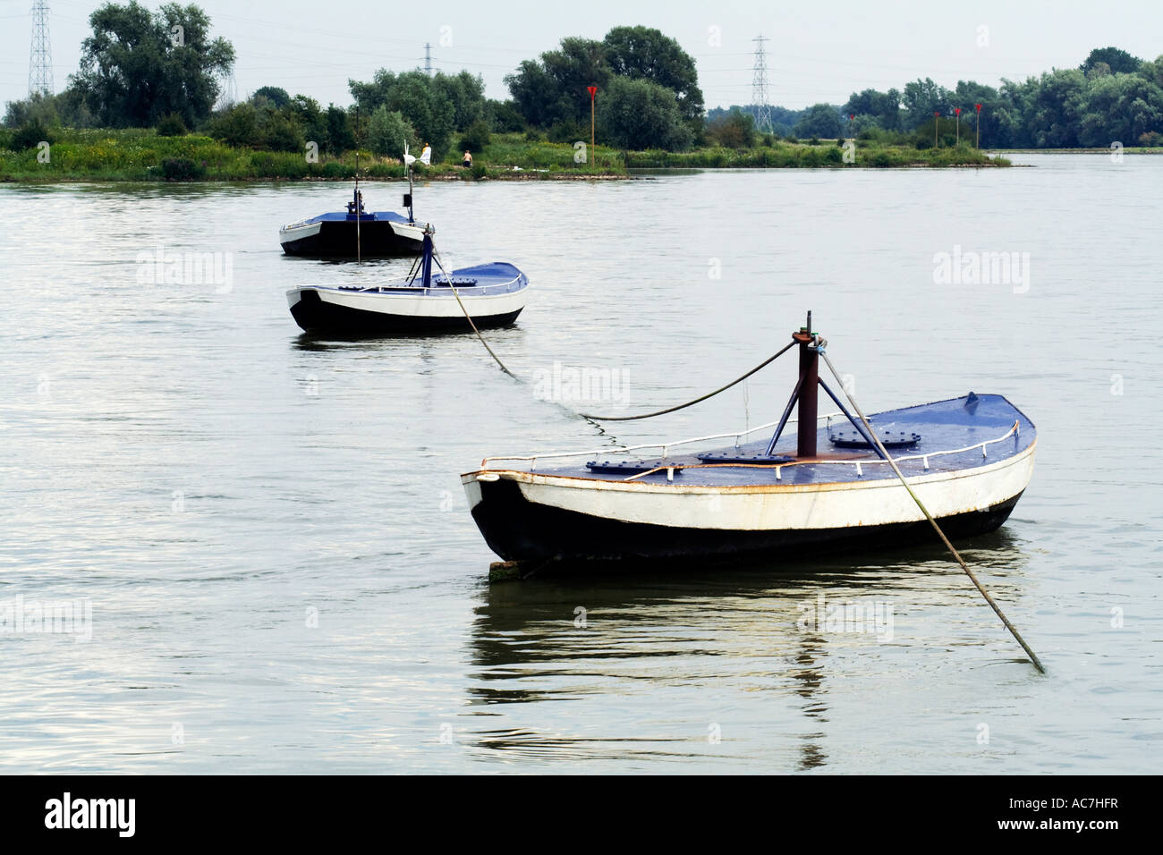 Three rowing boats hi-res stock photography and images - Alamy