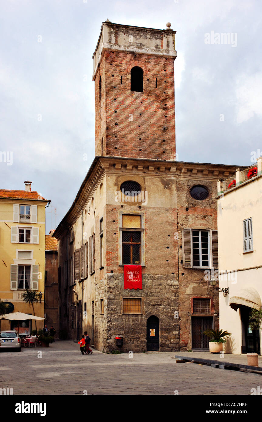 Old town albenga liguria italy hi-res stock photography and images - Alamy