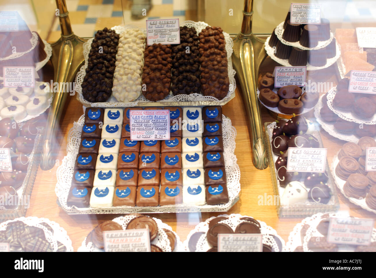 CHOCOLATE DISPLAY IN SHOP WINDOW OF CHOCOLATIER IN LE TOUQUET FRANCE ...