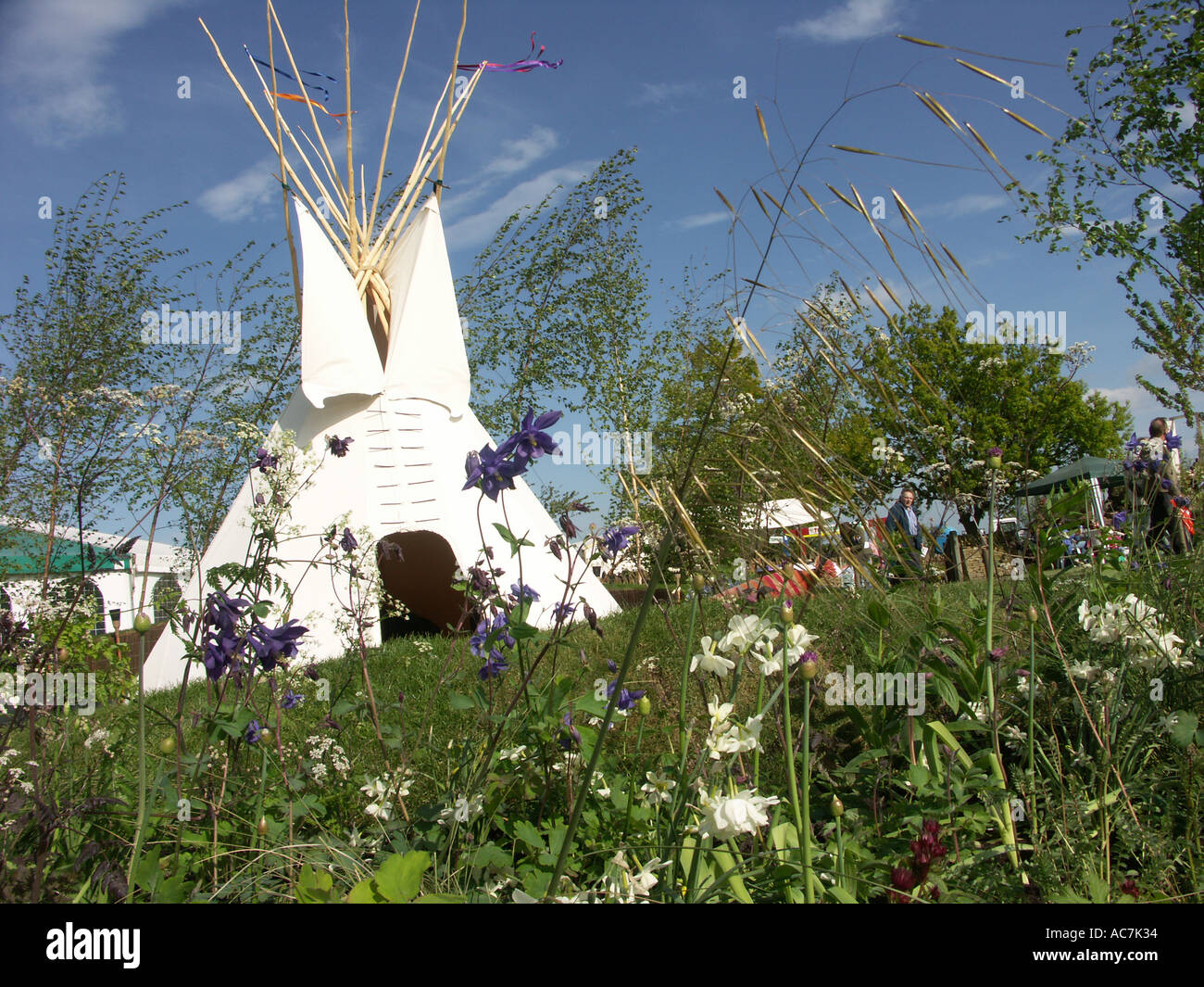 Tipi hi-res stock photography and images - Alamy
