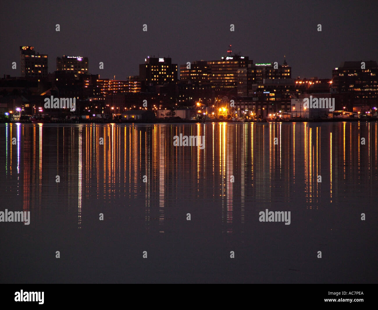 Portland maine usa downtown skyline hi-res stock photography and images ...