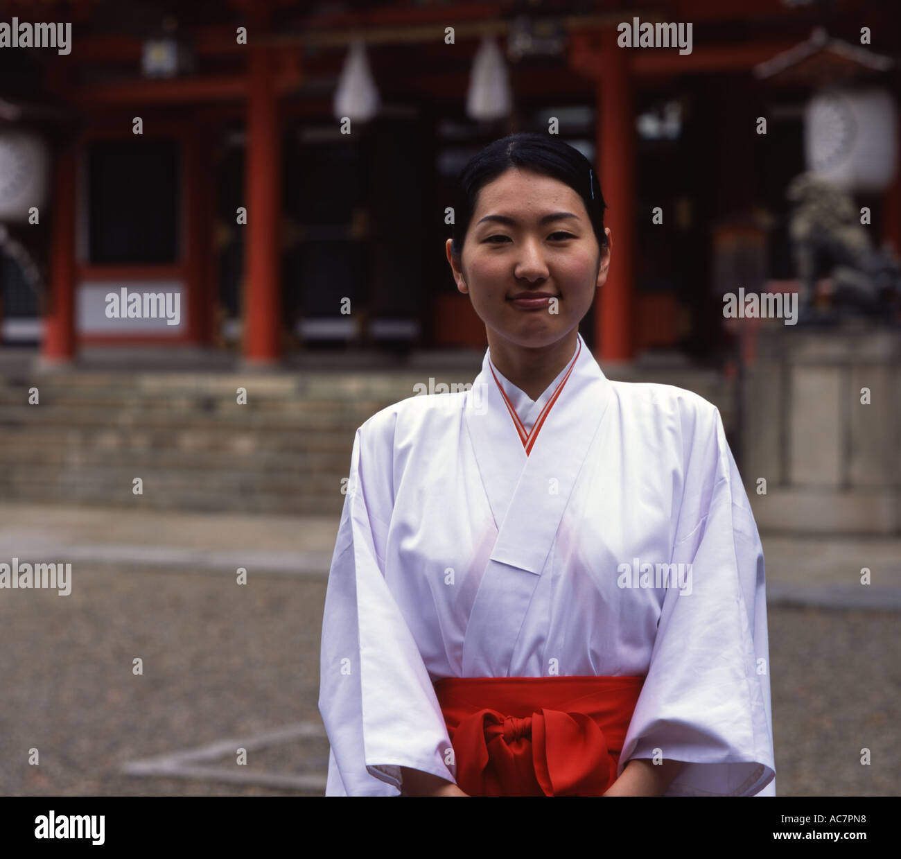 Shinto Shrine Miko at Ikuta Shrine, Kobe City one of the oldest shrines ...