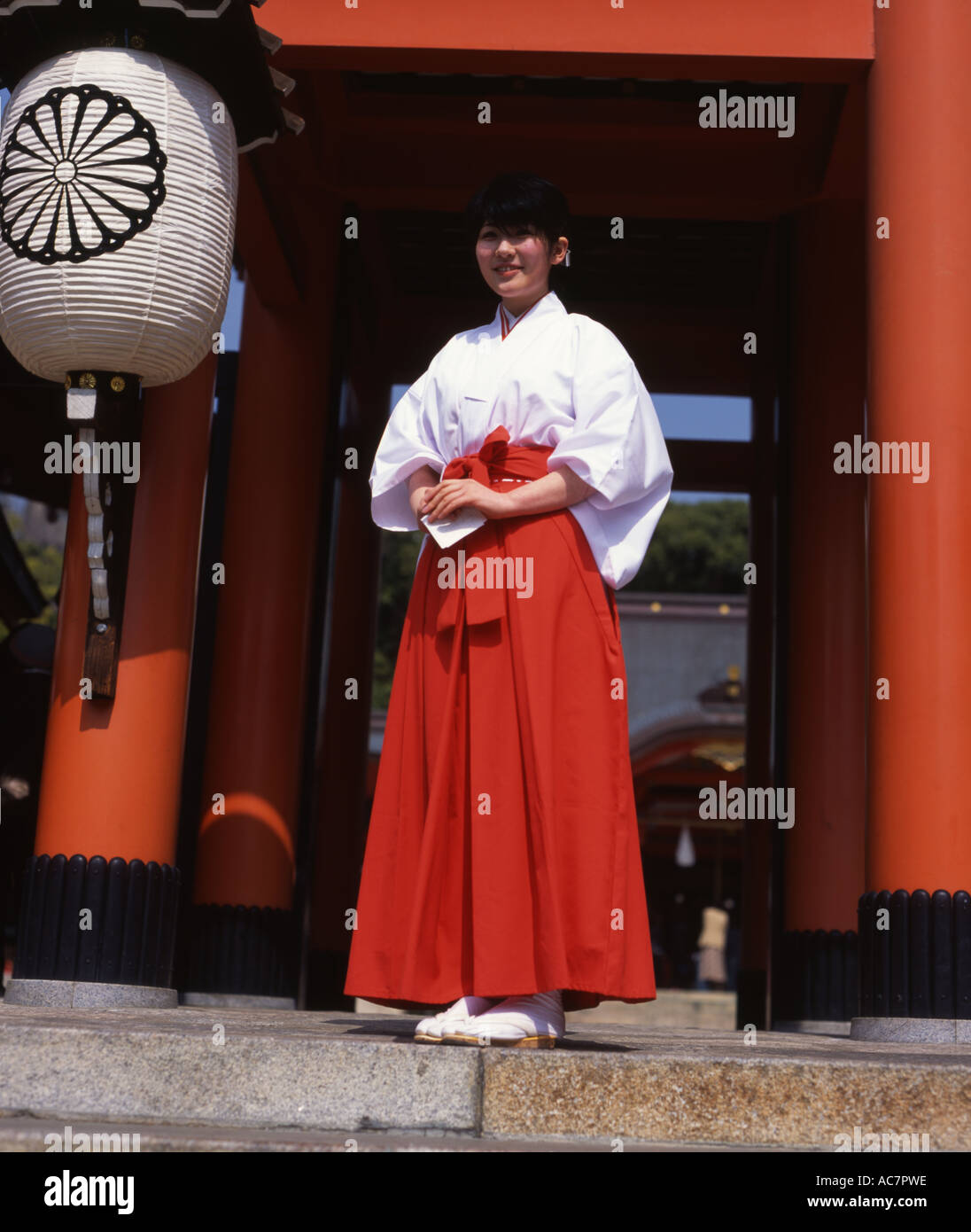 Shinto Shrine Miko at Ikuta Shrine, Kobe City one of the oldest shrines ...