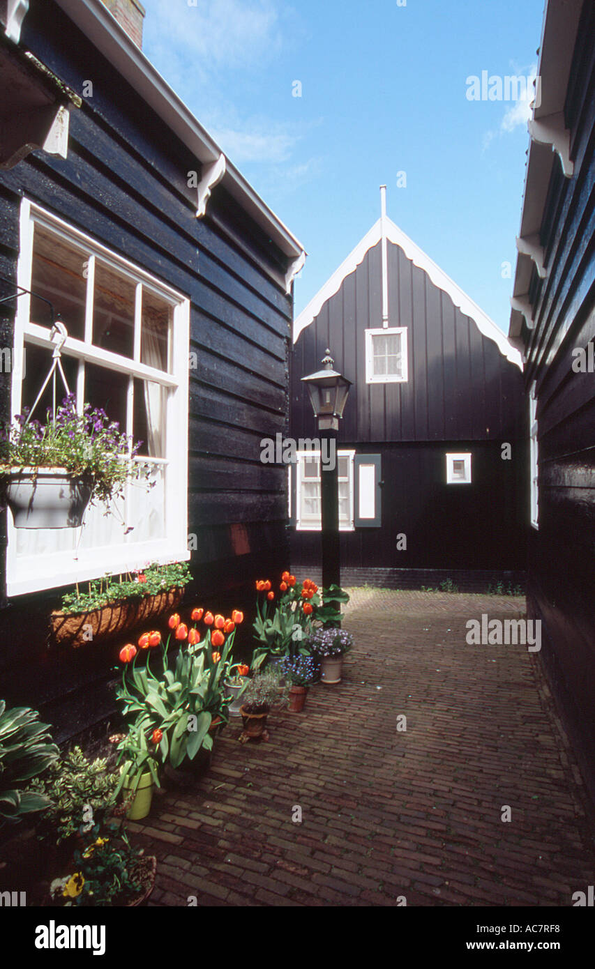 Traditional houses in Marken Stock Photo - Alamy