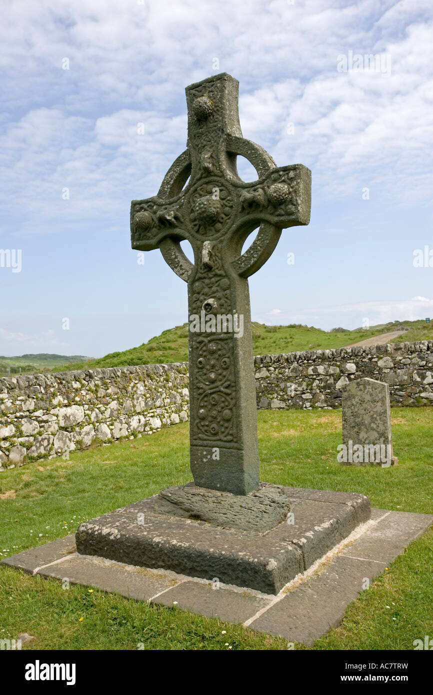 Ancient eighth century carved celtic stone cross Kidalton Isle of Islay ...