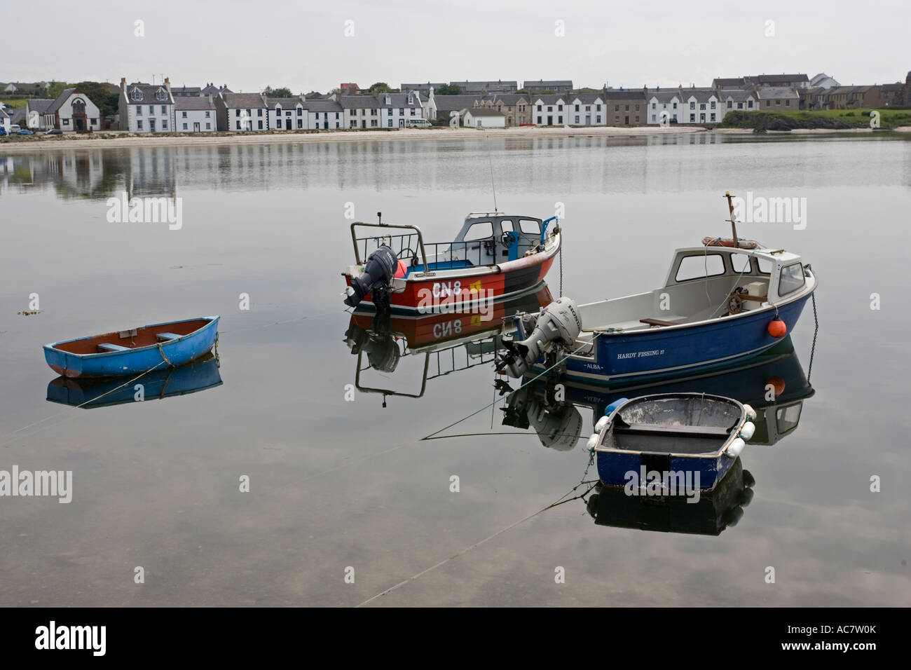 Port ellen harbour islay hi-res stock photography and images - Alamy