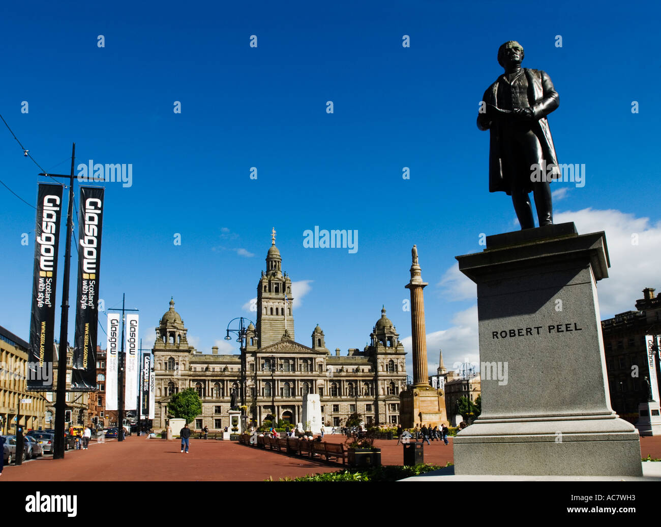British george square hi-res stock photography and images - Alamy
