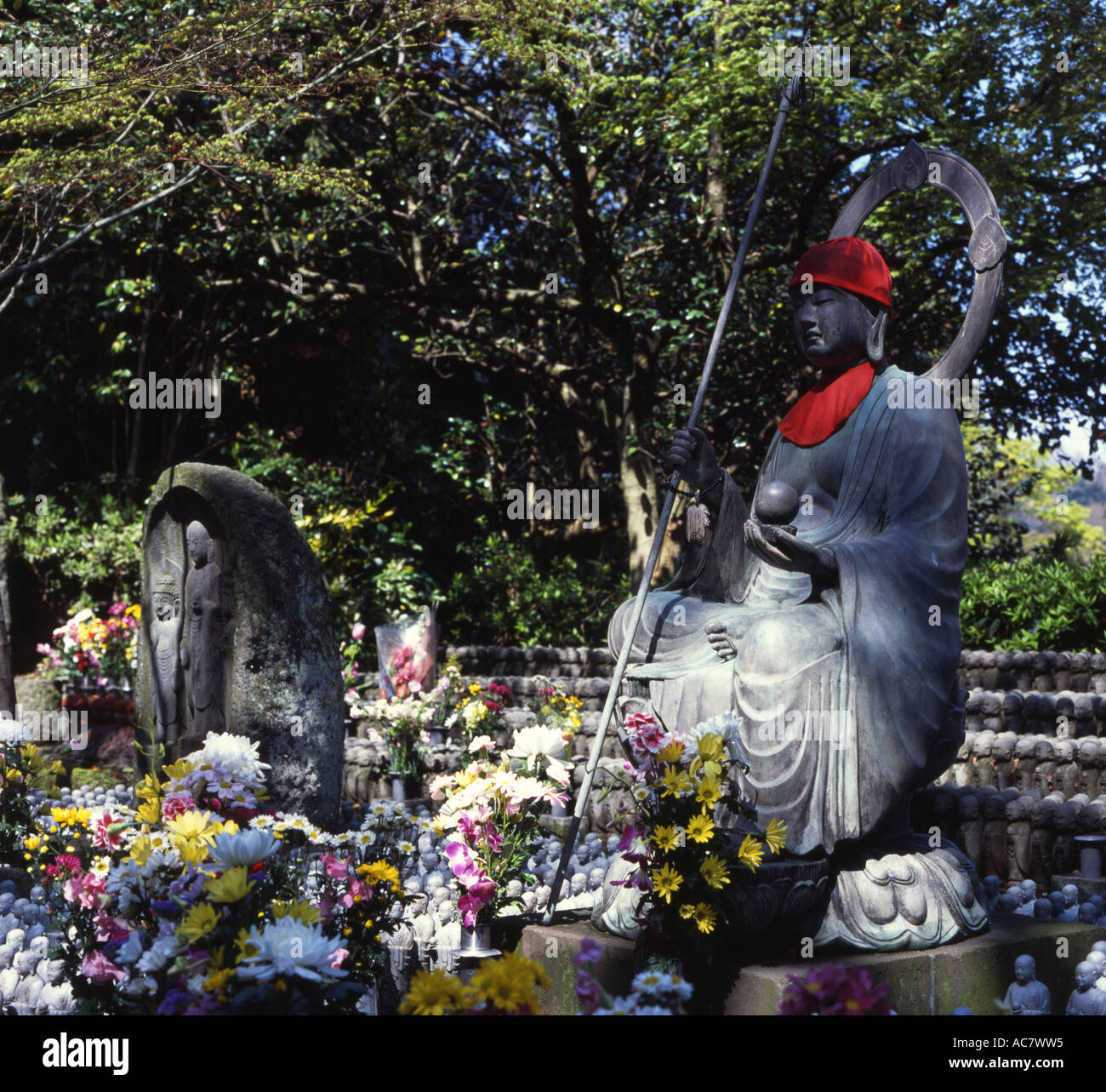 Jizou hi-res stock photography and images - Alamy