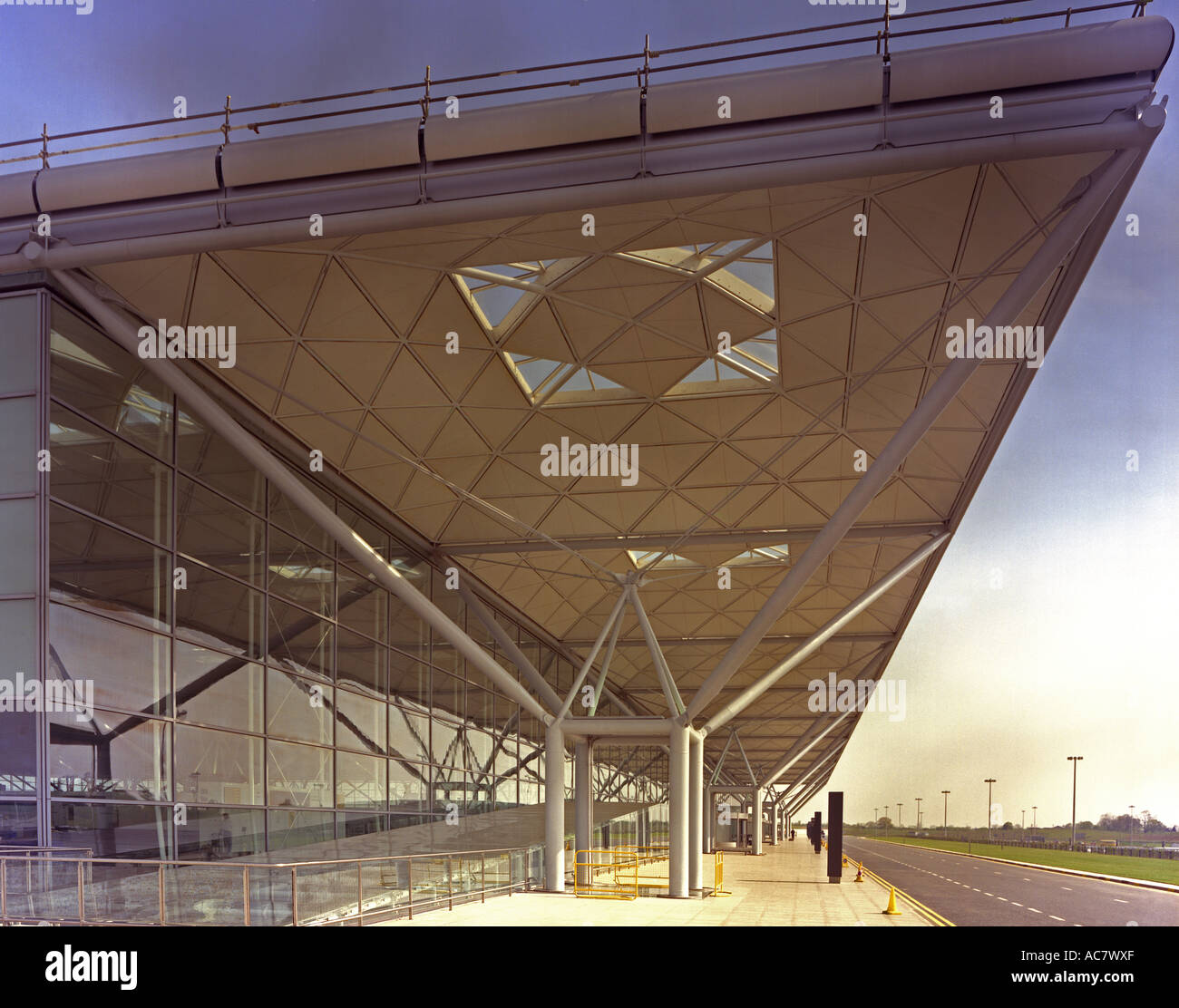 Stansted Airport Terminal Stock Photo - Alamy