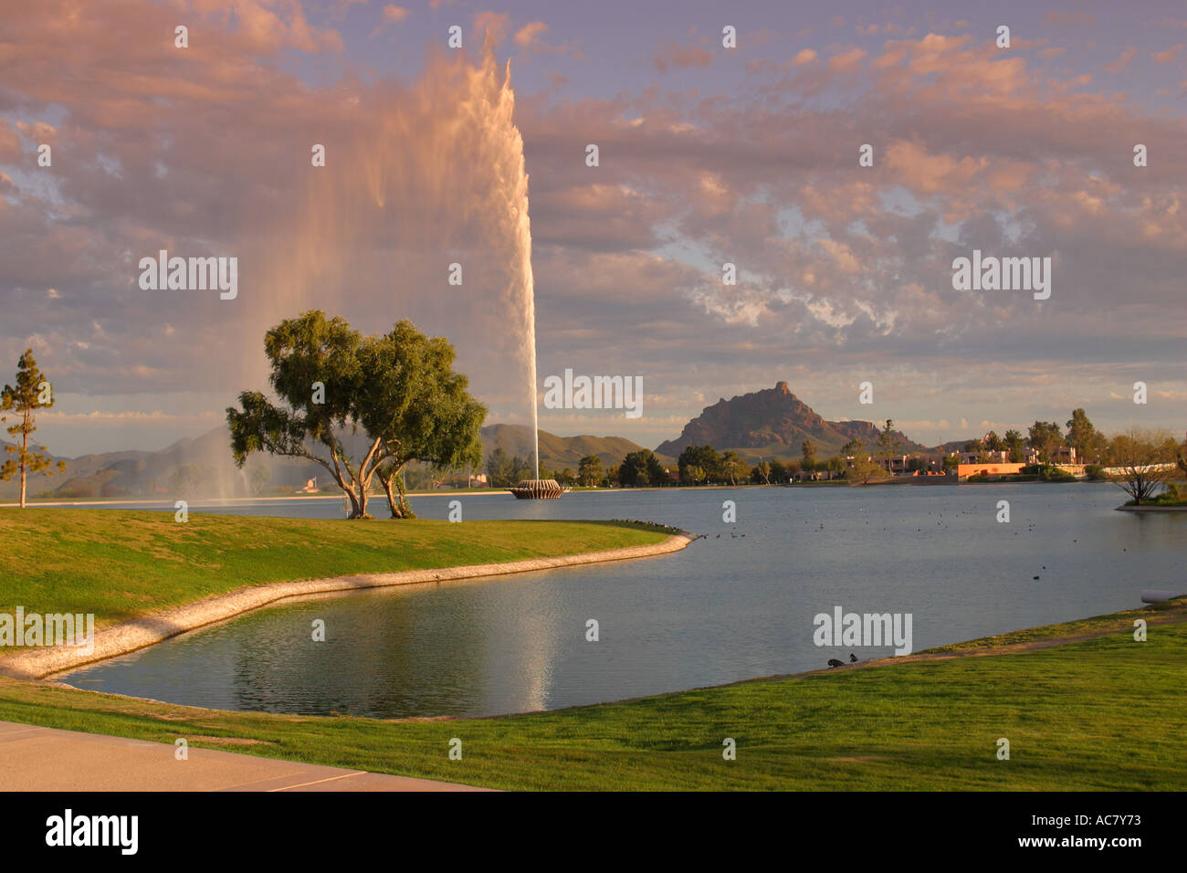 Fountain hills arizona hi-res stock photography and images - Alamy