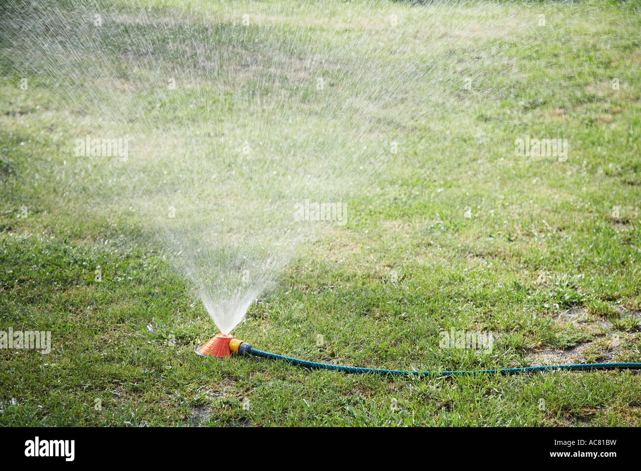 Overhead sprinkler irrigation hi-res stock photography and images - Alamy