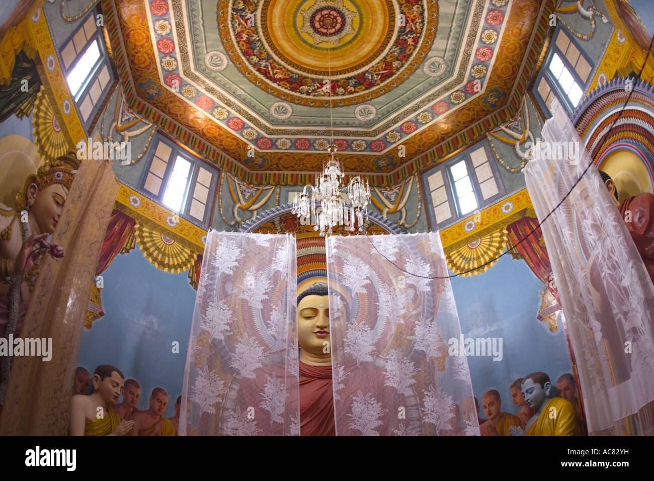 Interior of Buddhist temple in Bentota Sri Lanka Stock Photo - Alamy