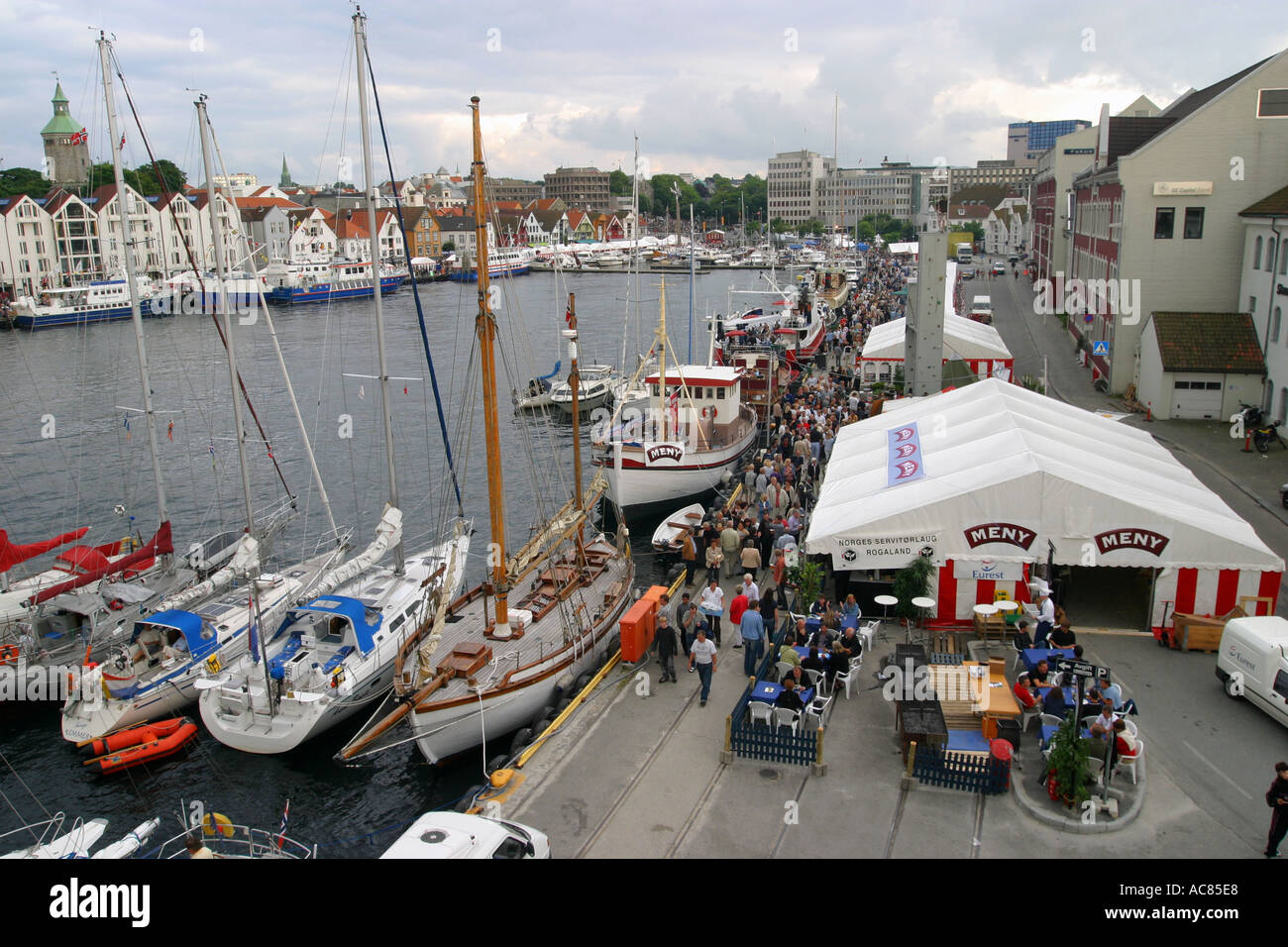 Gladmat food festival hi-res stock photography and images - Alamy