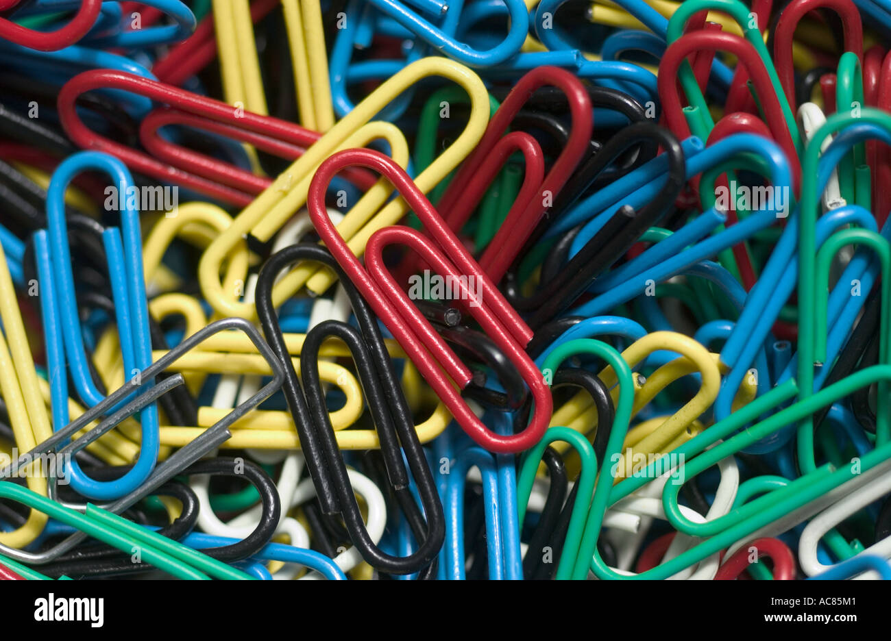 Mass Of Paper Clips High Resolution Stock Photography and Images - Alamy