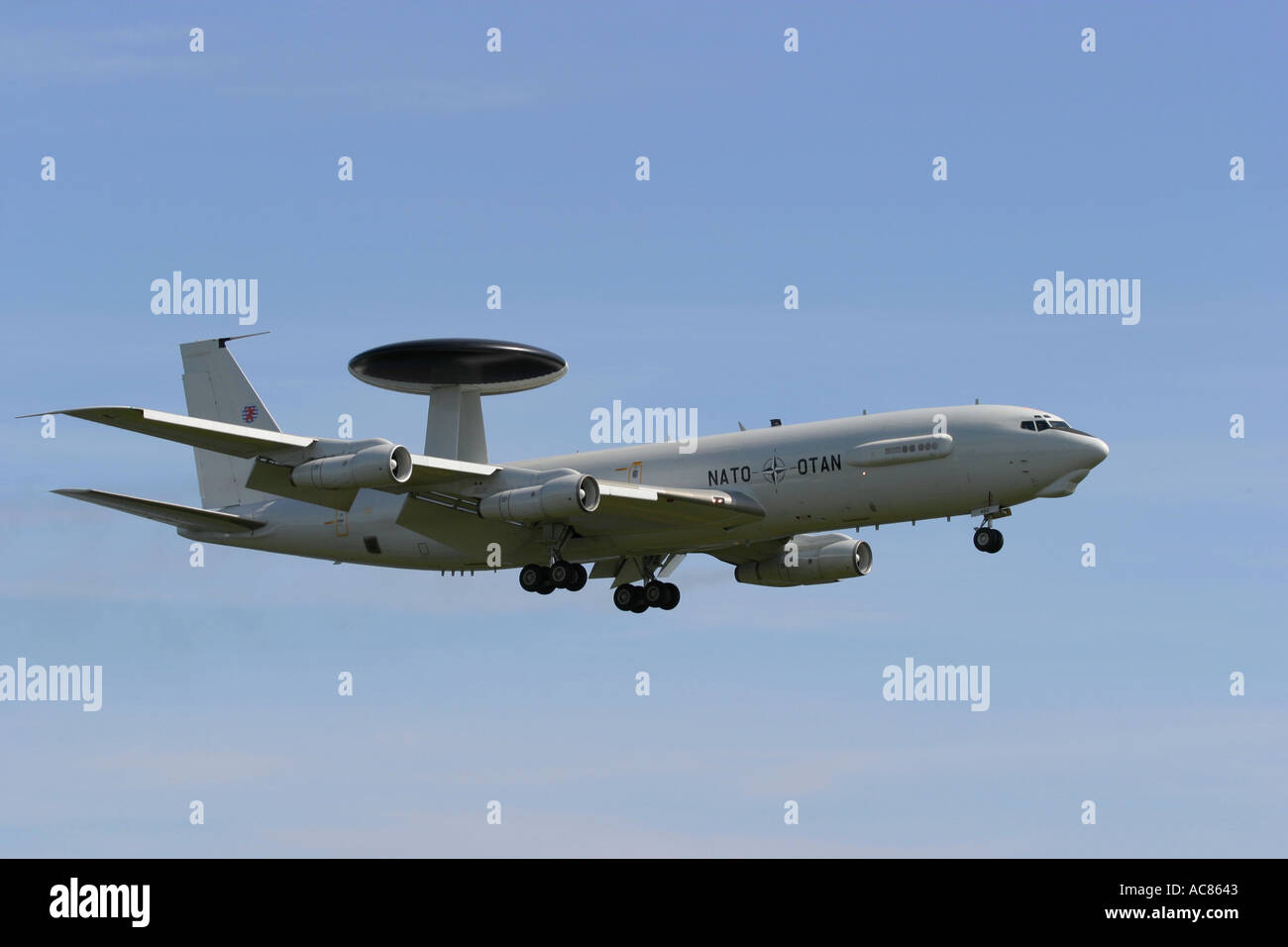 Awacs plane hi-res stock photography and images - Alamy