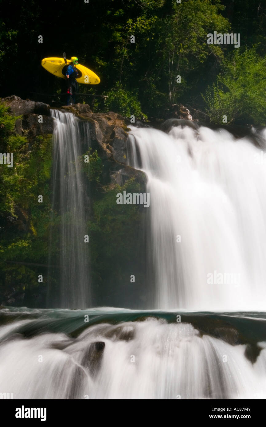 Thirty foot hi-res stock photography and images - Alamy