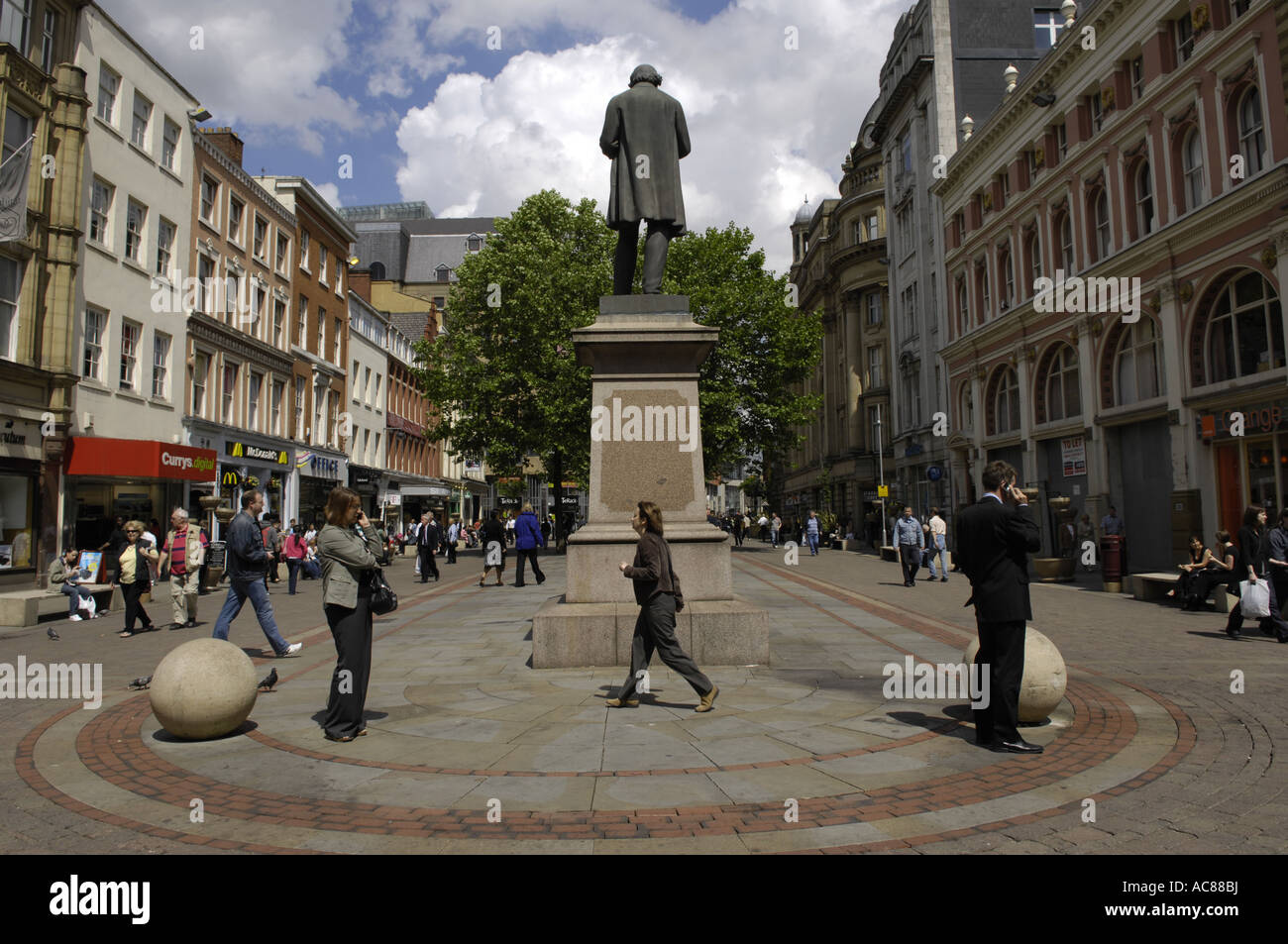 saint annes square manchester uk england statue british Stock Photo - Alamy