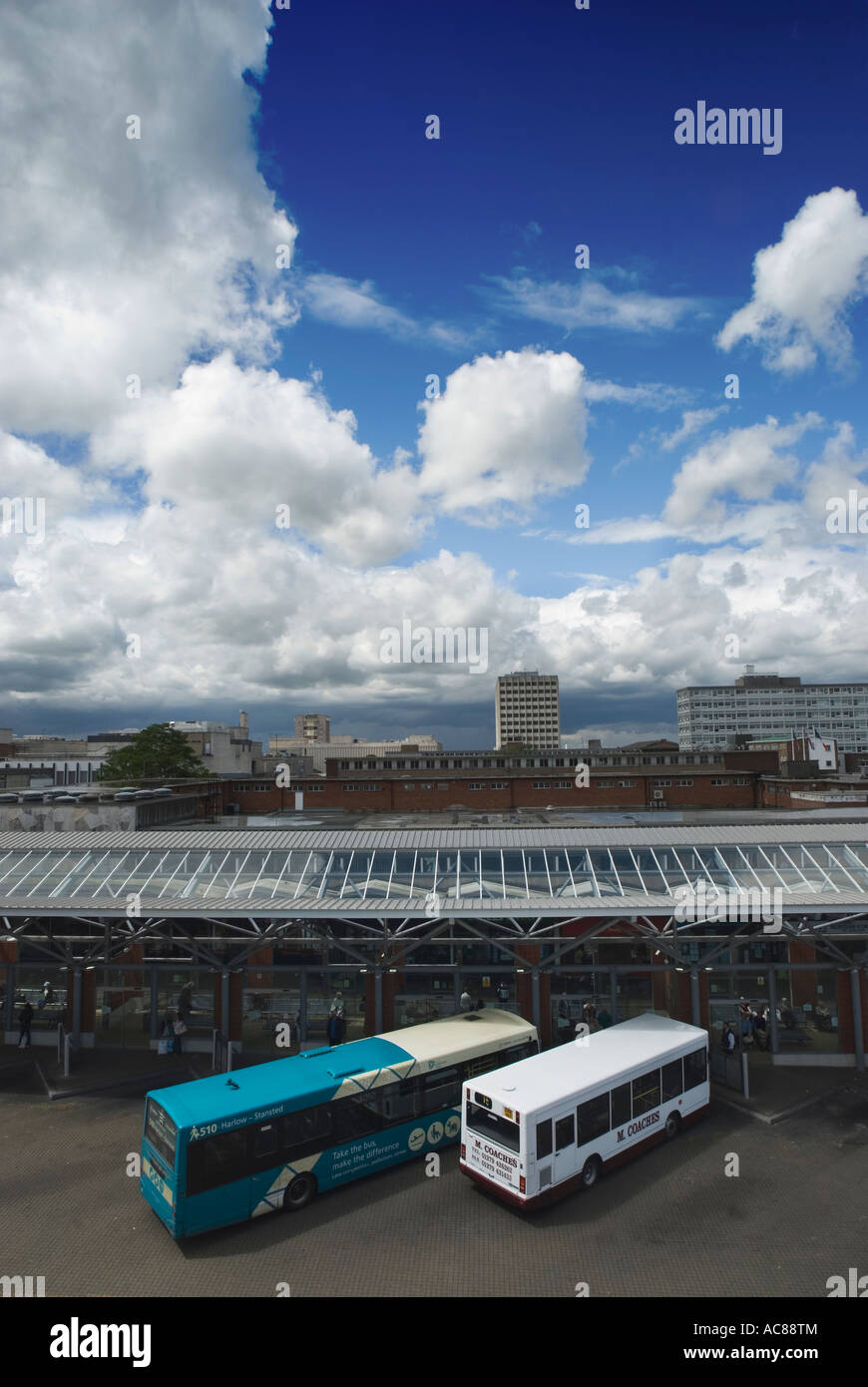 Bus terminus uk hi-res stock photography and images - Alamy