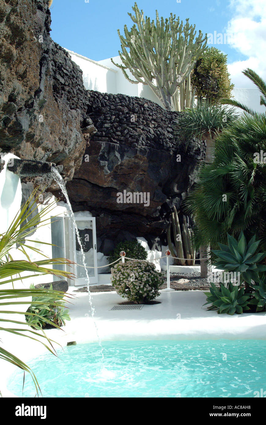 pool canary islands Schwimmbecken Kanarische Inseln Stock Photo - Alamy
