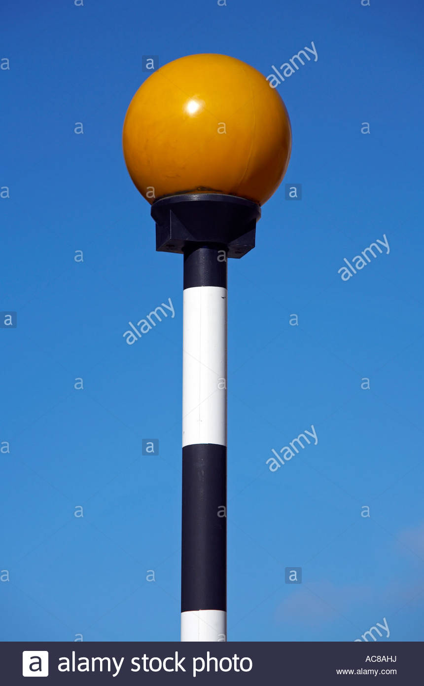 Belisha beacon hi-res stock photography and images - Alamy