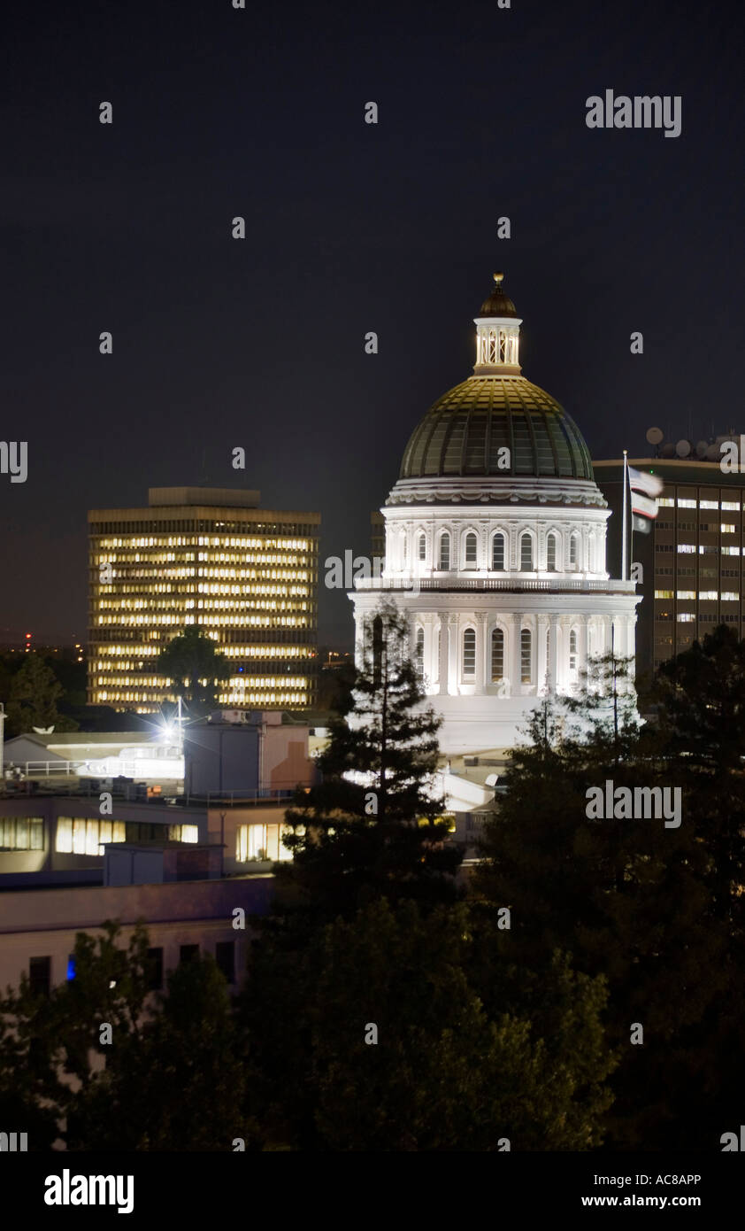The California State Capitol building at night Stock Photo - Alamy