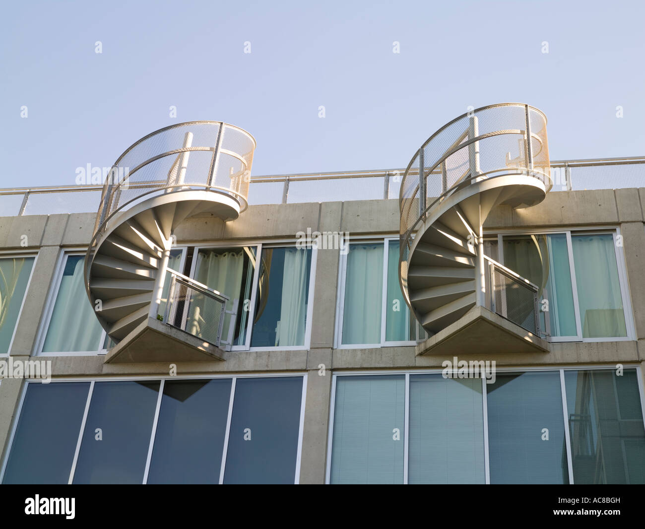 The waterfall building vancouver hi-res stock photography and images ...