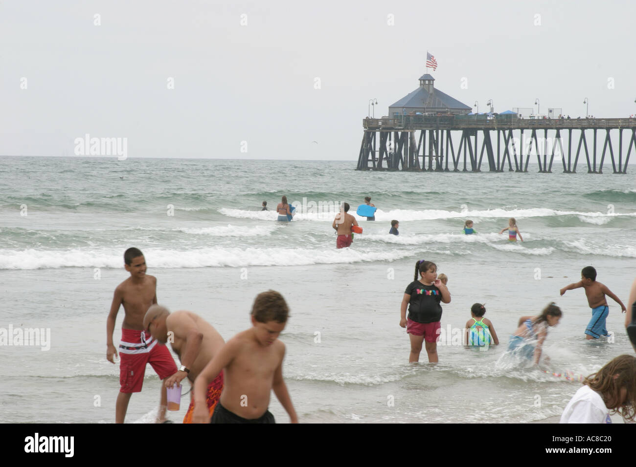 U s coast guard rescue swimmers hi-res stock photography and images - Alamy