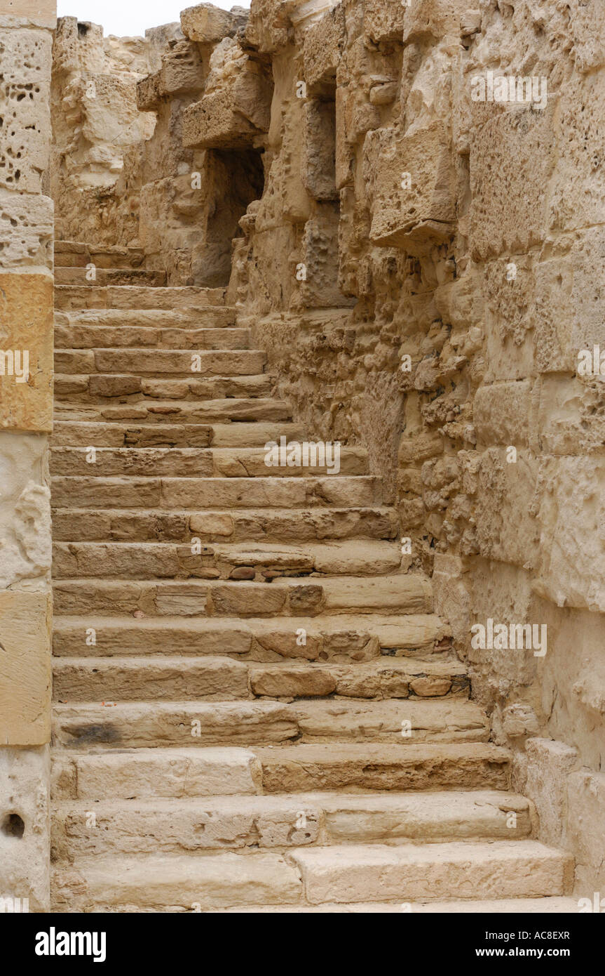 Stone walls architecture hi-res stock photography and images - Alamy