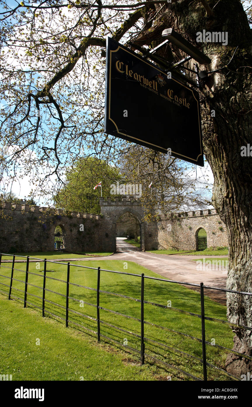 Clearwell castle hi-res stock photography and images - Alamy
