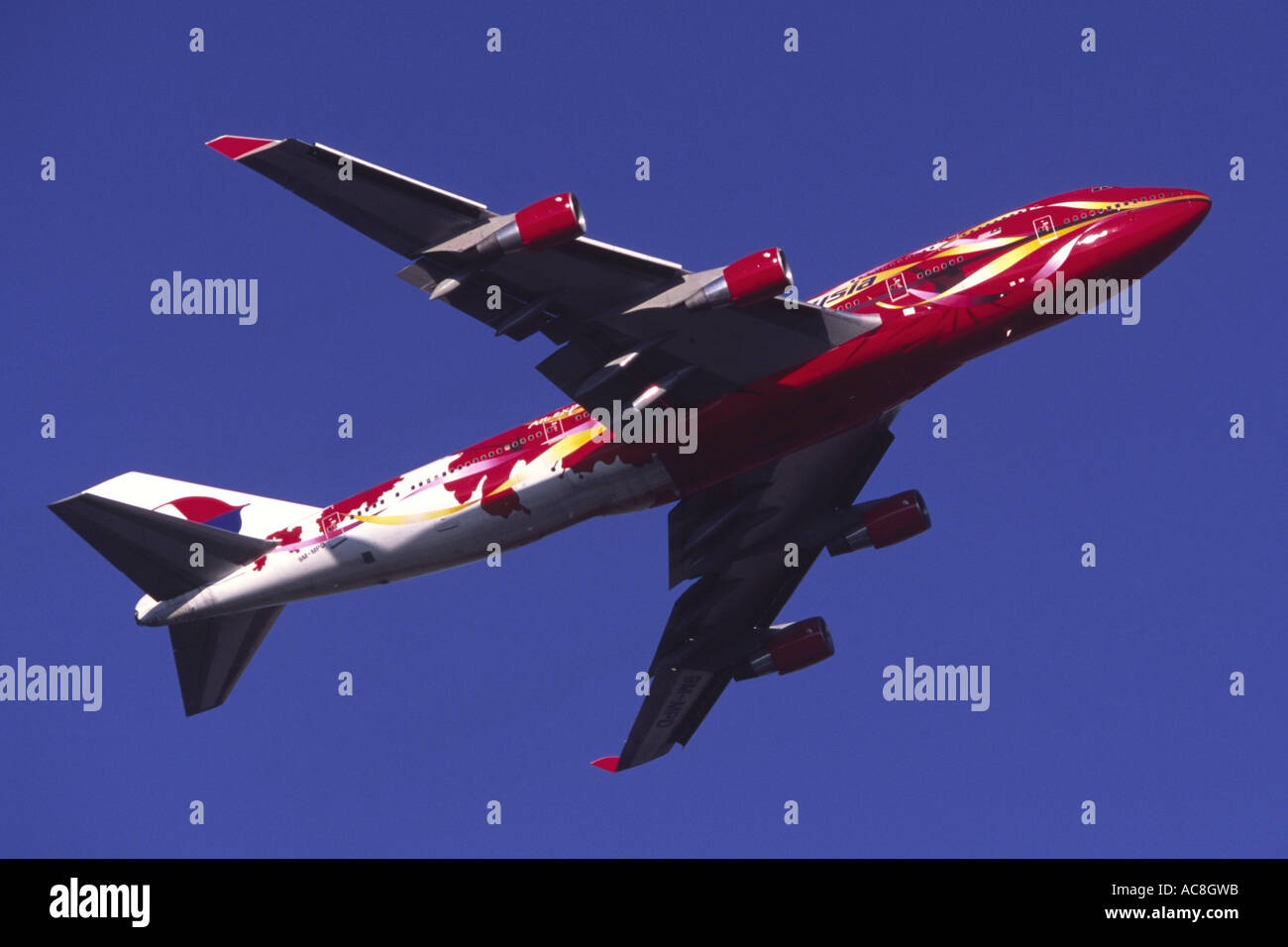 Boeing 747 400 operated by Malaysia Airlines Stock Photo - Alamy