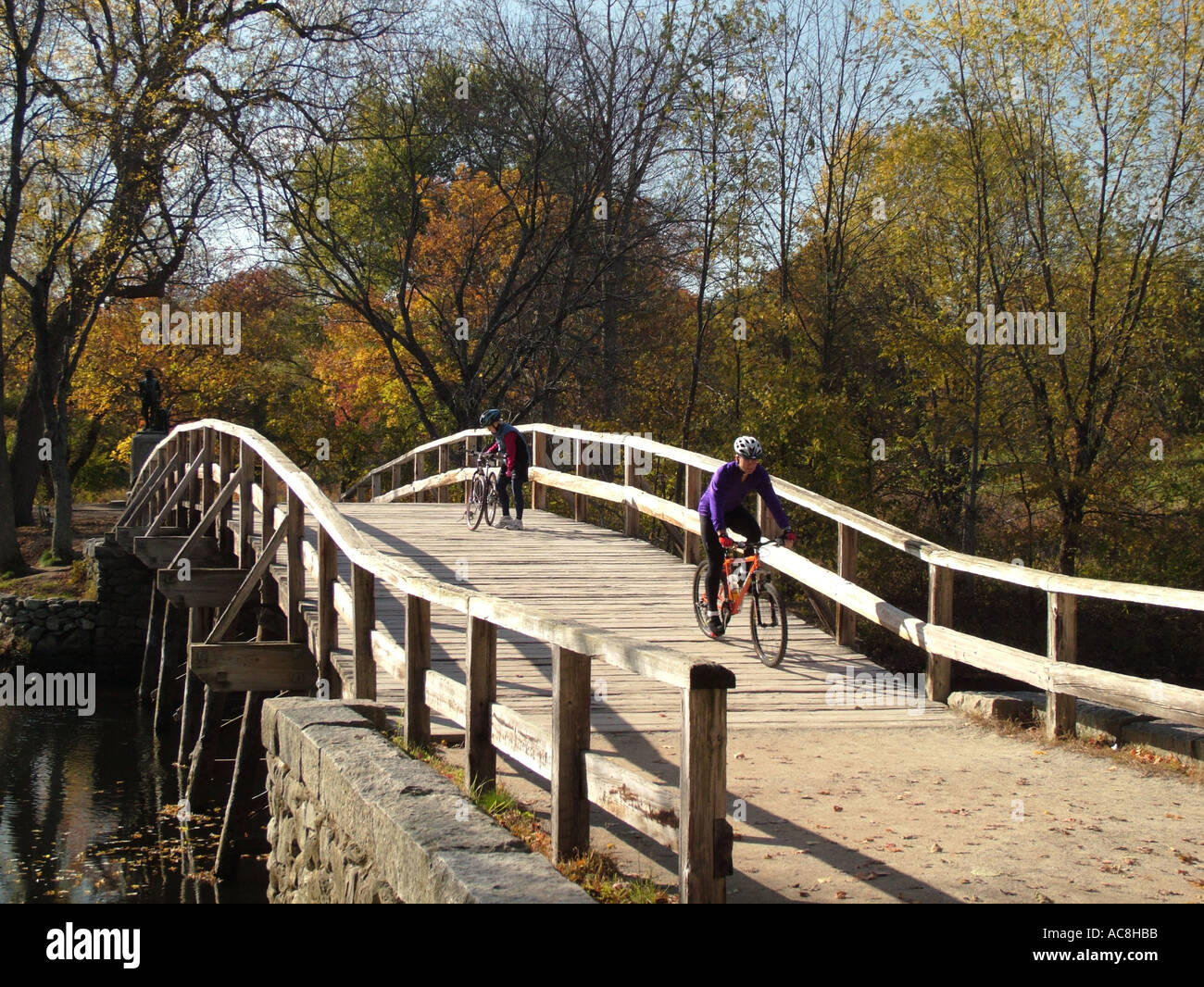 Battle of lexington and concord bridge hi-res stock photography and ...
