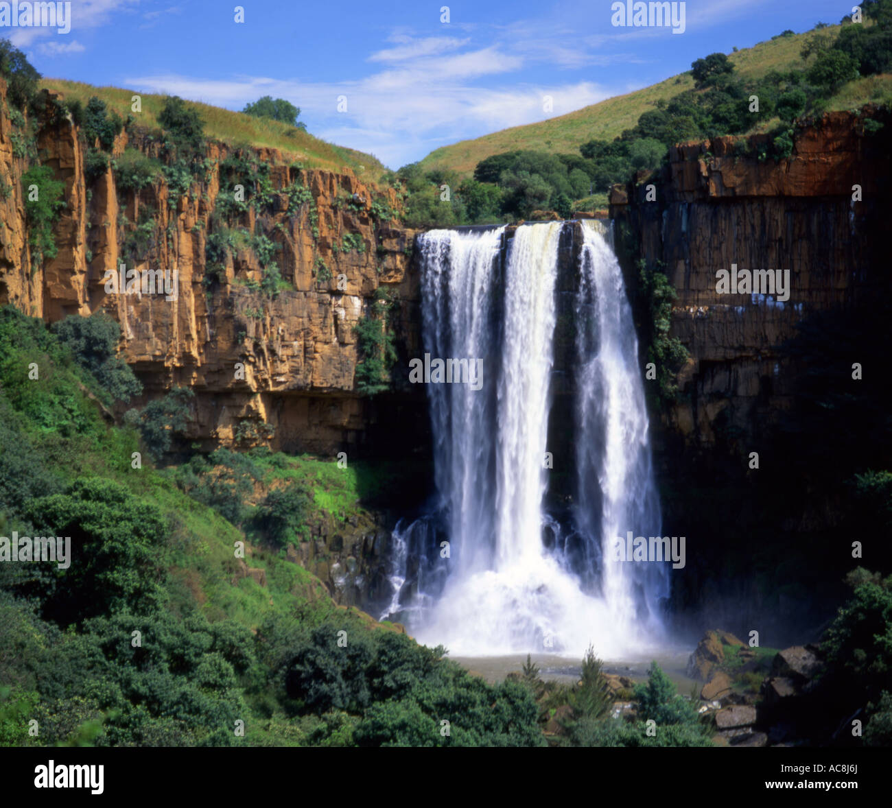 Elands River Falls in the Schoemanskloof valley Waterval Boven ...