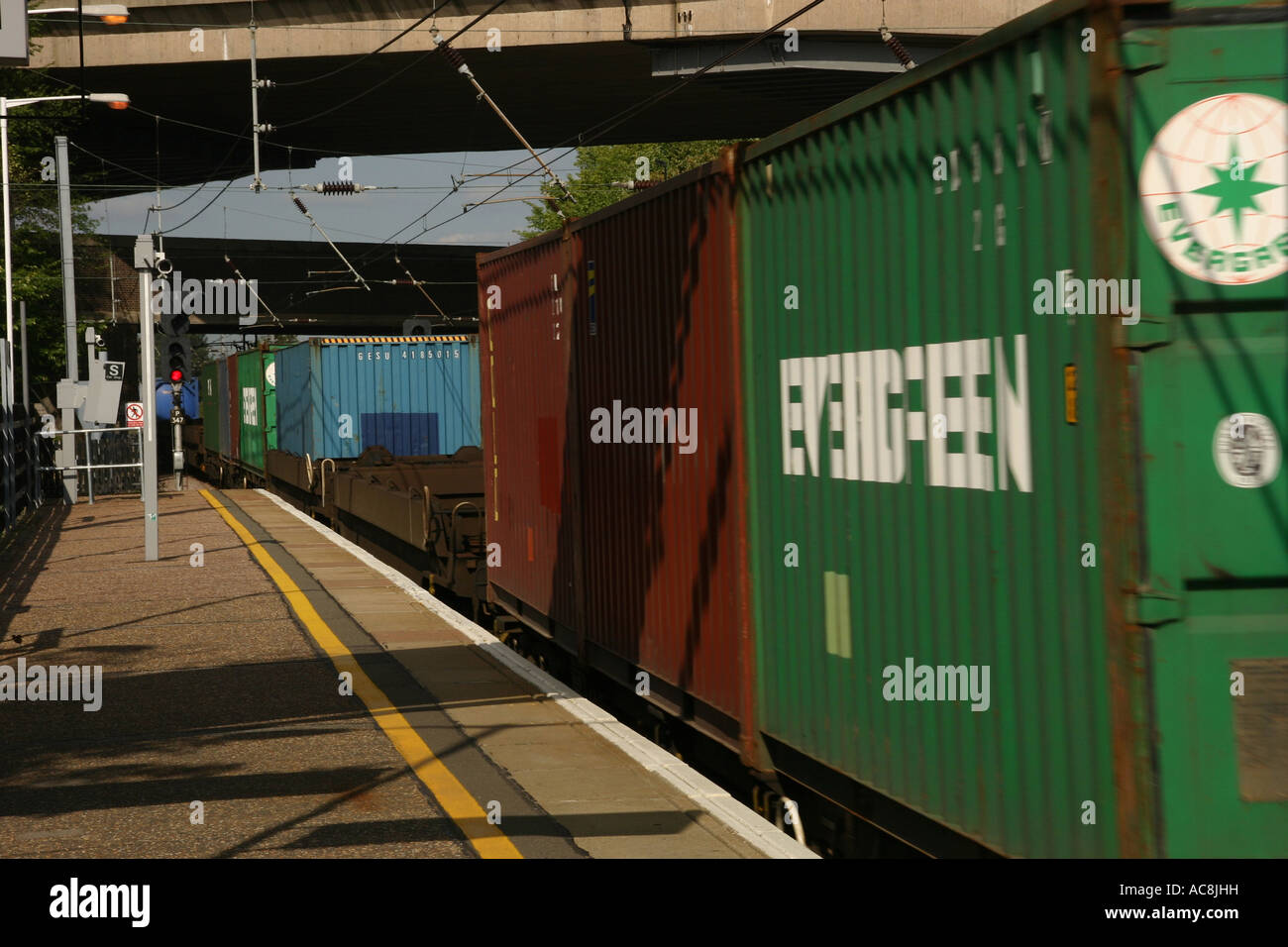Container Train passes through Huntingdon Station Stock Photo - Alamy