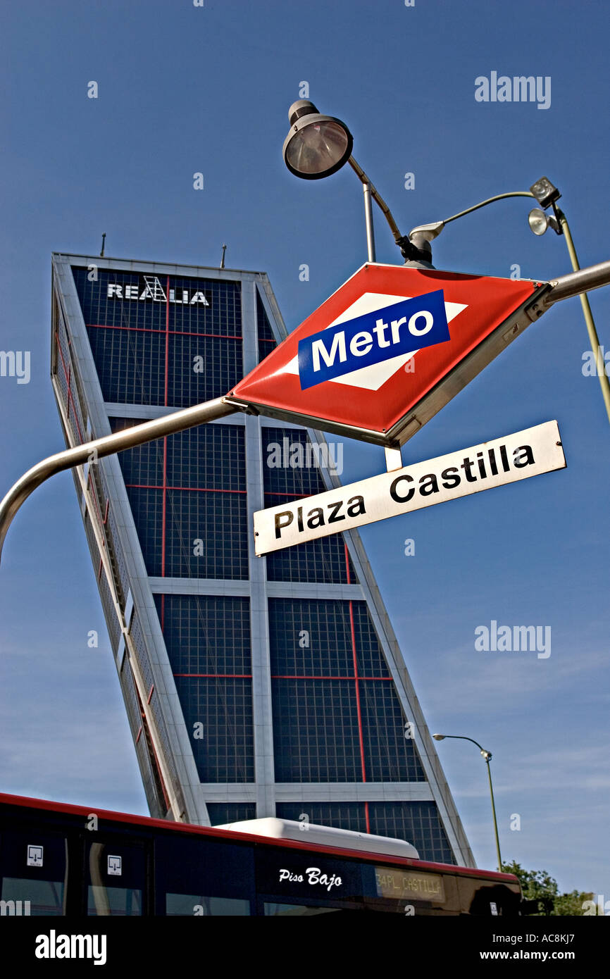 plaza castilla, madrid spain Stock Photo - Alamy