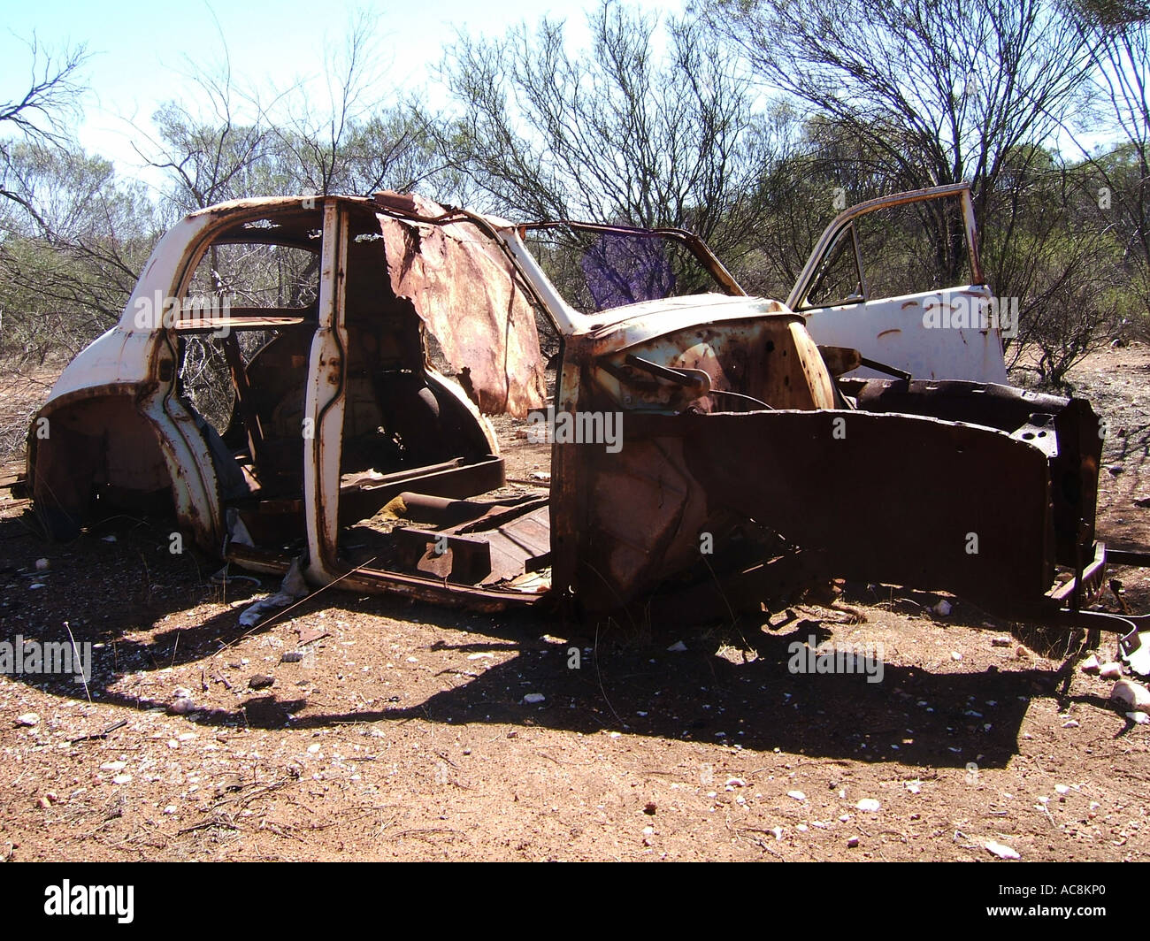 Scrap car in Outback, Mullewa, Western Australia Stock Photo - Alamy