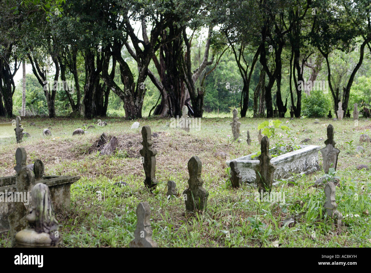Malay muslim graveyard in malaysia hi-res stock photography and images ...